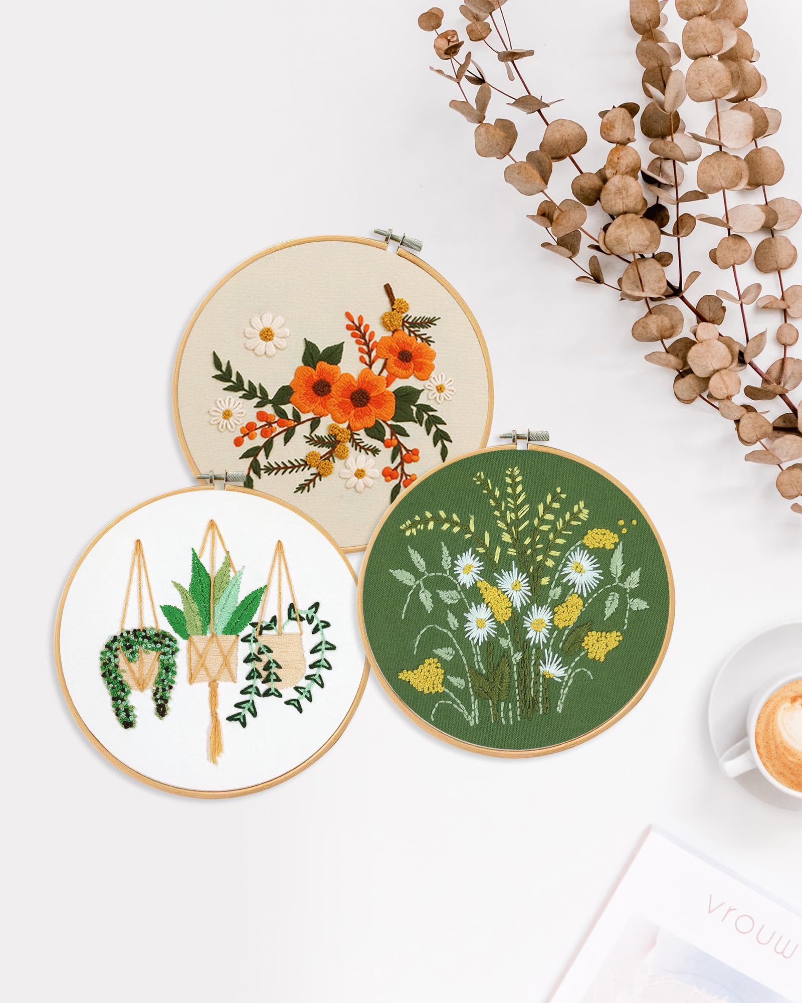 Santune 3 Sets Embroidery Starter Kit with Pattern and Instructions, Cross Stitch Set, Stamped Embroidery Kits with 3 Embroidery Clothes with Pattern, 1 Embroidery Hoops