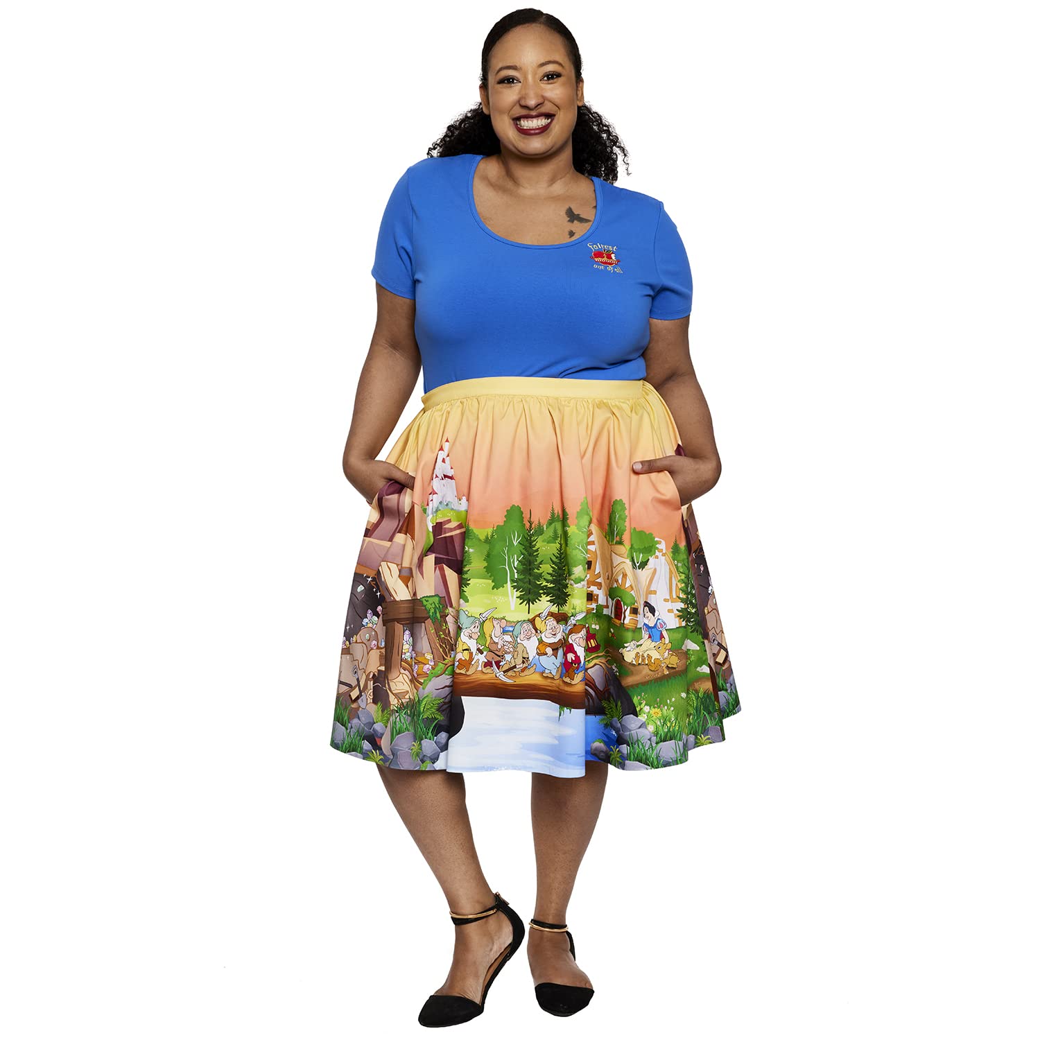 Loungefly Stitch Shoppe Disney Snow White: Smile and a Song Sandy Skirt, Size Extra-Large