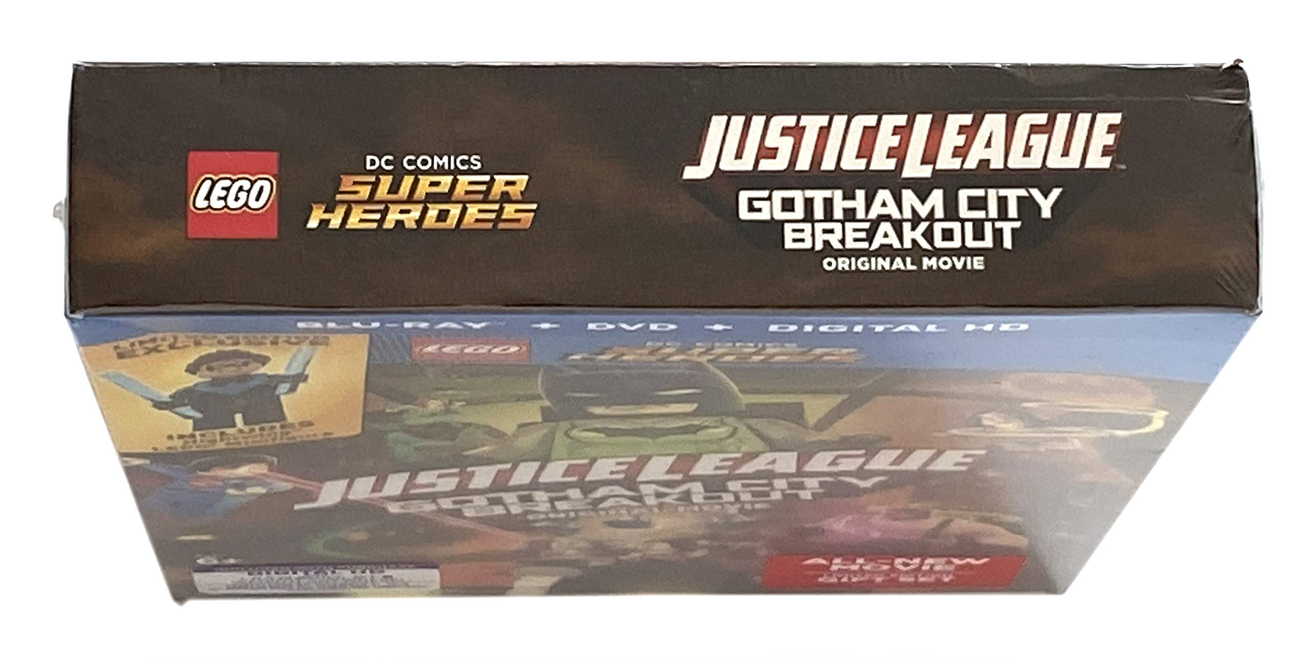 LEGO Justice League Gotham City Breakout Combo Pack (Blu-ray + DVD + Digital Copy + Nightwing Minifigure) Languages: English, Spanish & French (Audio & Subtitles)
