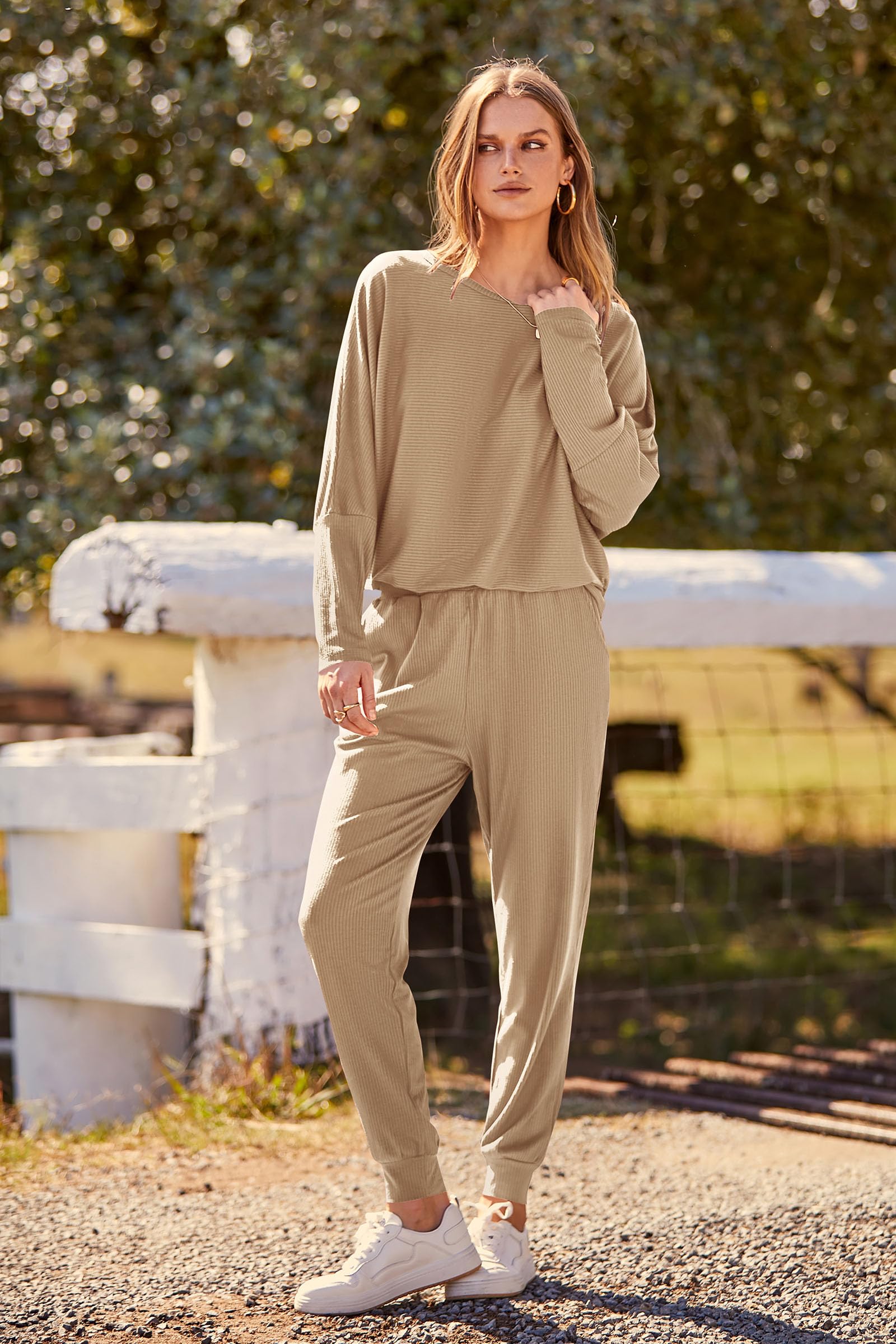 PRETTYGARDEN Women's Fall Fashion Outfits 2 Piece Sweatsuit Long Sleeve Pullover Long Pants Ribbed Matching Lounge Set (Khaki,Medium)