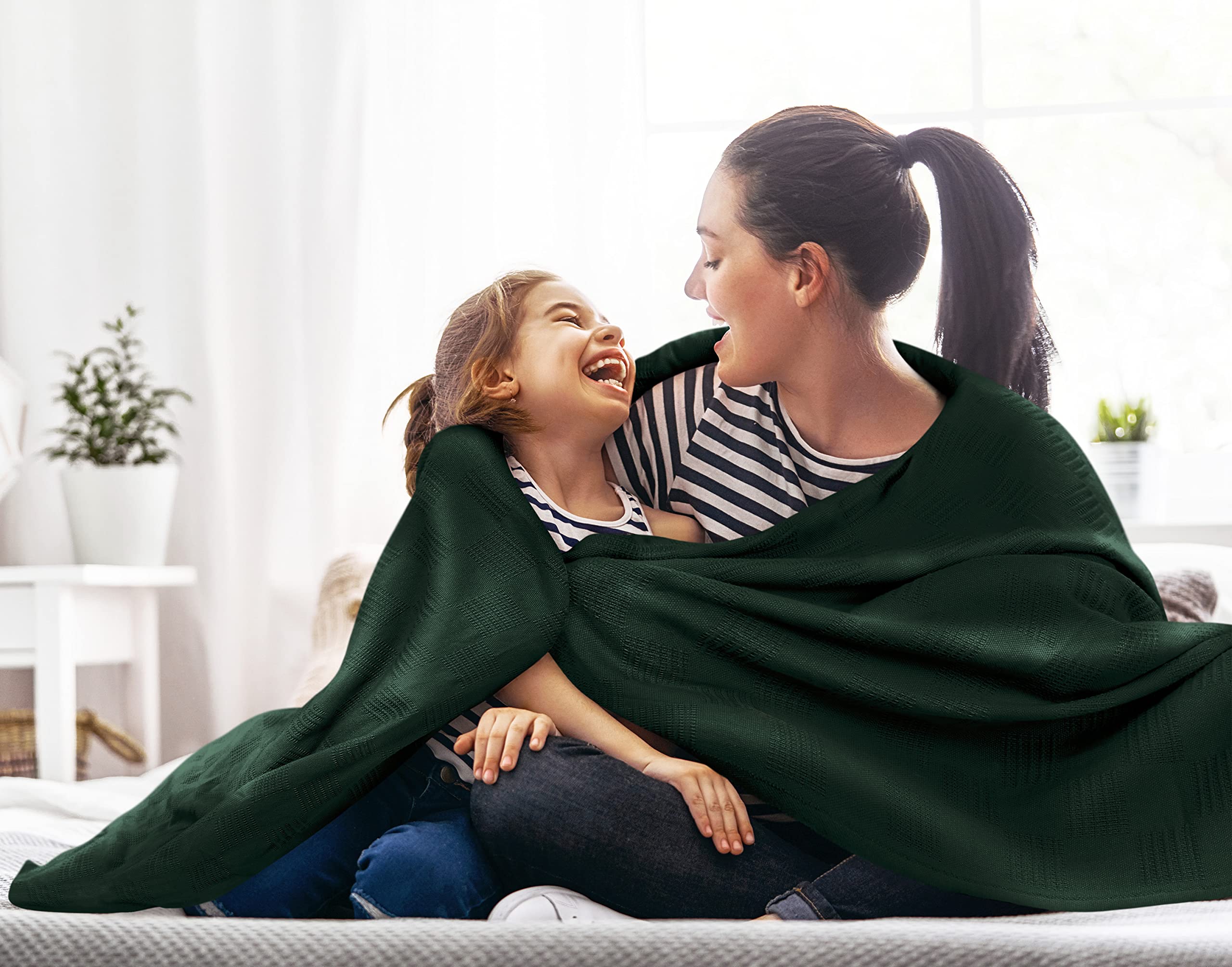 Utopia Bedding Forest Green 100% Cotton Blanket [Throw Size - 60x50 Inch] 350GSM Lightweight, Soft and Breathable Thermal Blanket for All Seasons