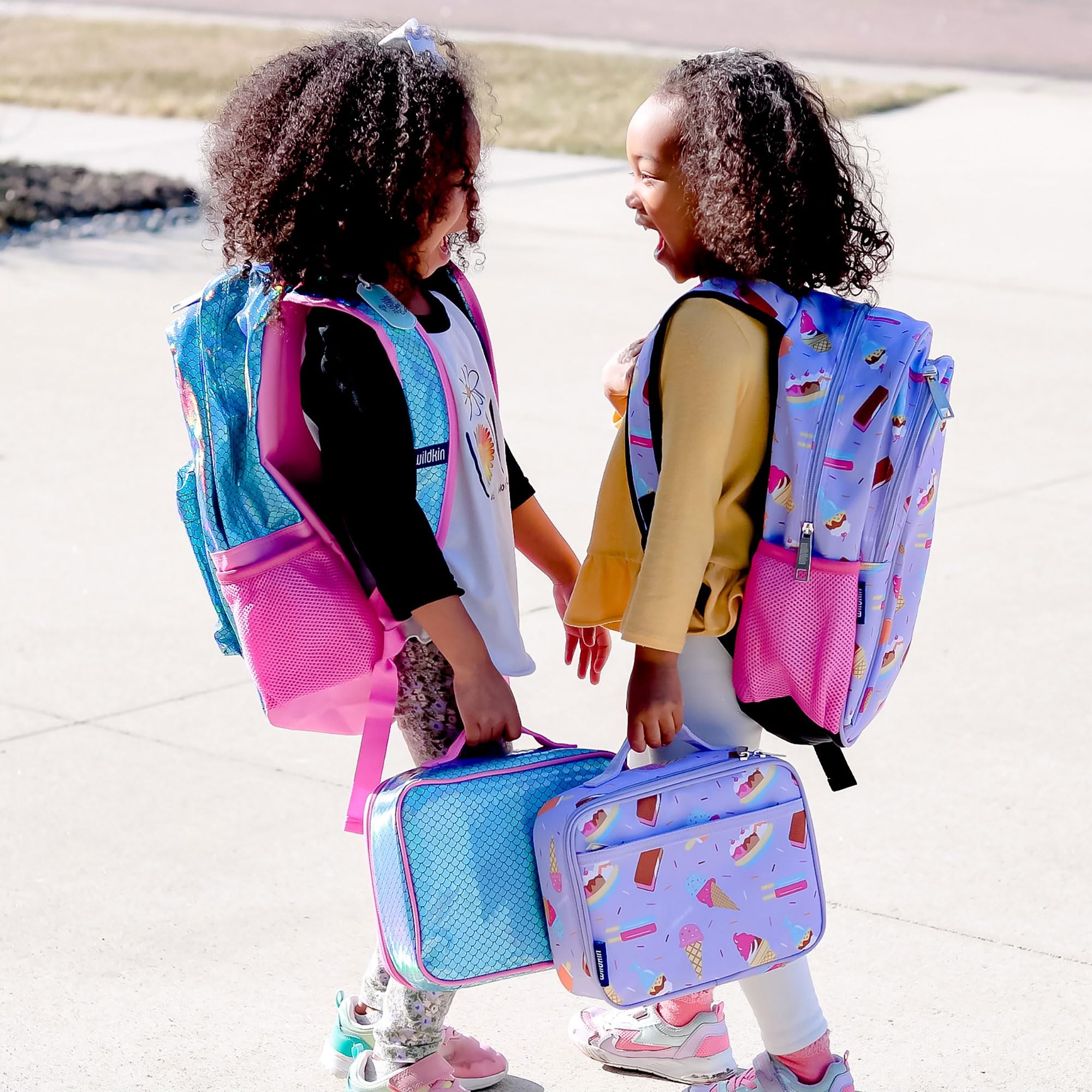 Wildkin 15-Inch Kids Backpack for Boys & Girls, Perfect for Early Elementary Daycare School Travel, Features Padded Back & Adjustable Strap (Sweet Dreams)