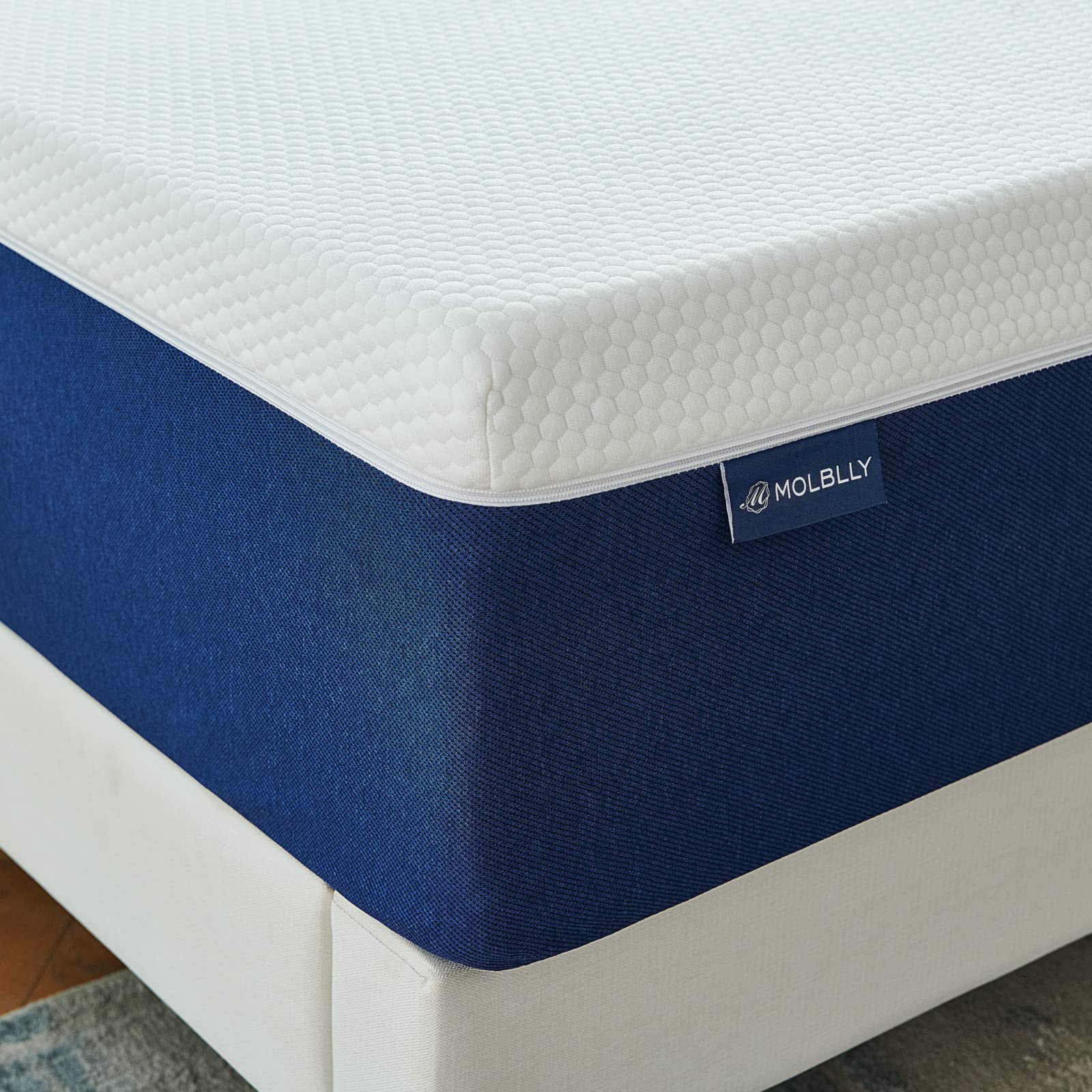 Molblly Queen Mattress, 8 inch Gel Memory Foam Mattress with CertiPUR-US Bed Mattress in a Box for Sleep Cooler & Pressure Relief, Queen Size