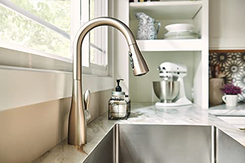 Moen Arbor Spot Resist Stainless One-Handle Pulldown Kitchen Faucet with Sprayer and a Reflex Docking System, Kitchen Sink Faucet Featuring Power Boost for a Faster Clean, 7594SRS