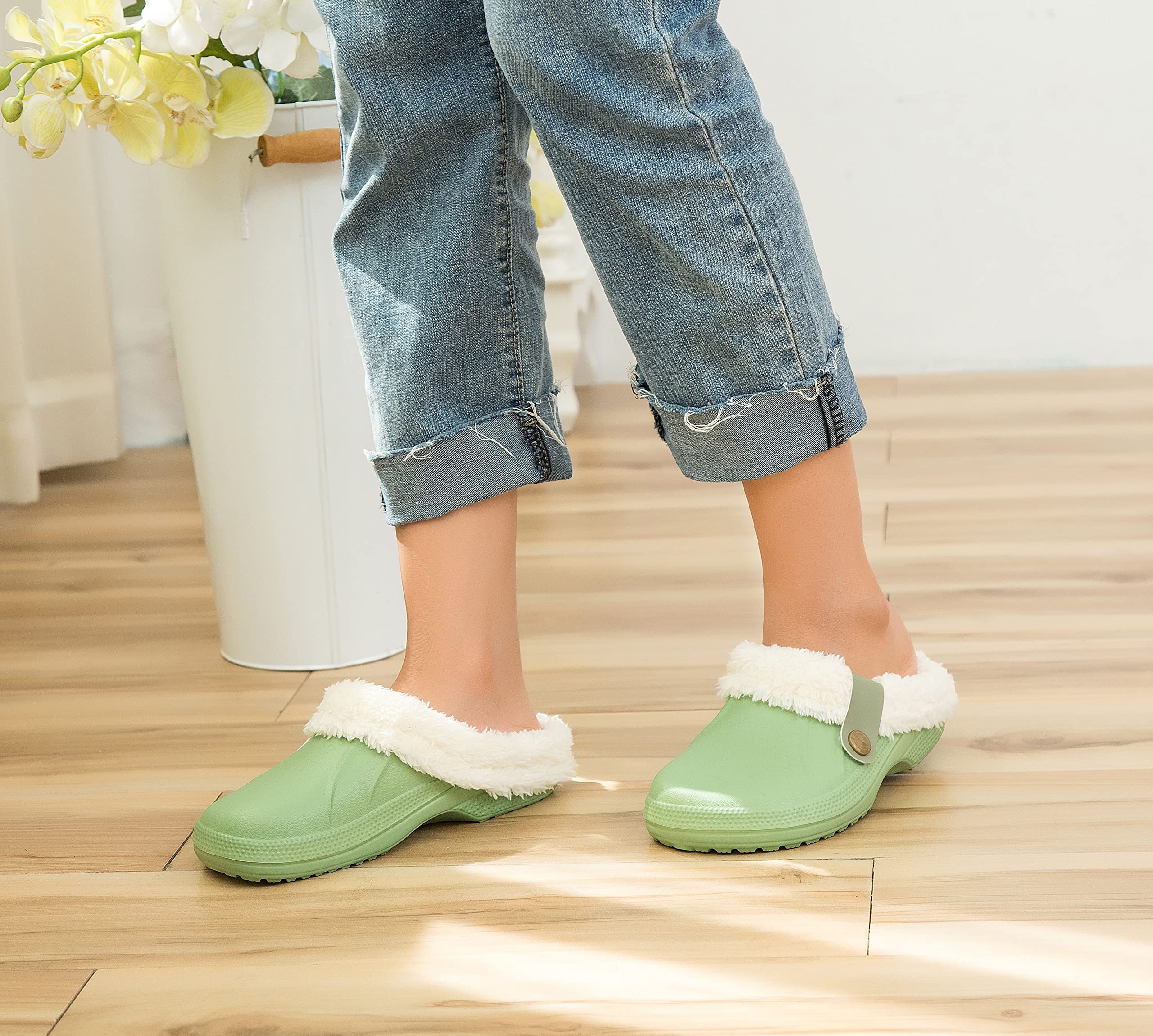 Reenloon Waterproof Slippers Women Men Fur Lined Clogs Winter Classic Outdoor Garden Comfy Warm Non-Slip Slippers