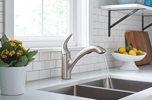 Moen Medina Spot Resist Stainless One-Handle Pull Out Kitchen Faucet, Kitchen Sink Faucets with Pullout Sprayer Featuring Power Boost for a Faster Clean, 87039SRS