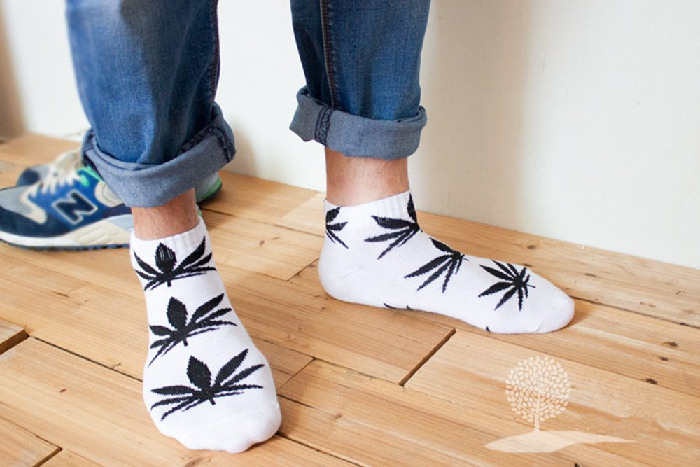 5 Pairs Unisex Marijuana Weed Leaf Boat Warm Cotton Socks US 5-9.5 (M, 4th Match)