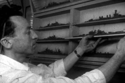 World War 2 Plastic Manufacturing Historical Film: Plastic Age Anniversary DVD (1940)