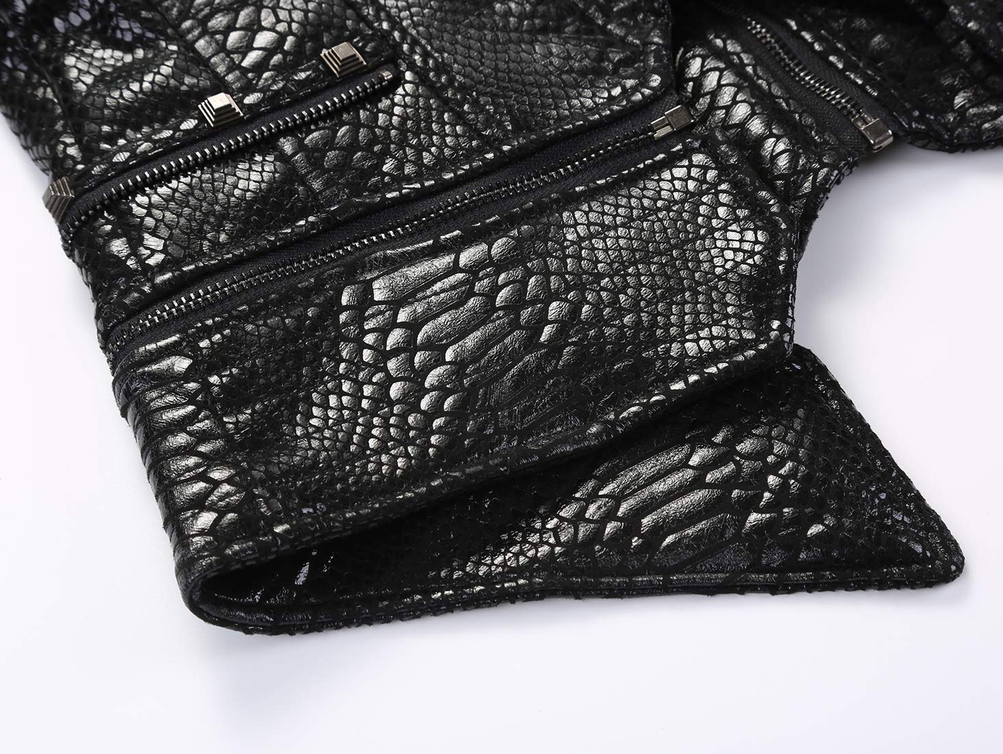 chouyatou Women's Fashion Snake Pattern Print Studded Moto Pu Leather Biker Jacket (X-Small, Black)