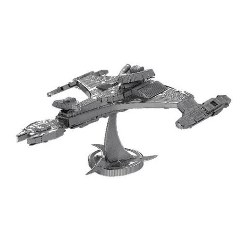 Metal Earth 3D Model Kits - Star Trek Set of 4 - USS Enterprise NCC-1701D - Klingon Vor'Cha Class - Klingon Bird-of-Prey - USS Enterprise NCC-1701