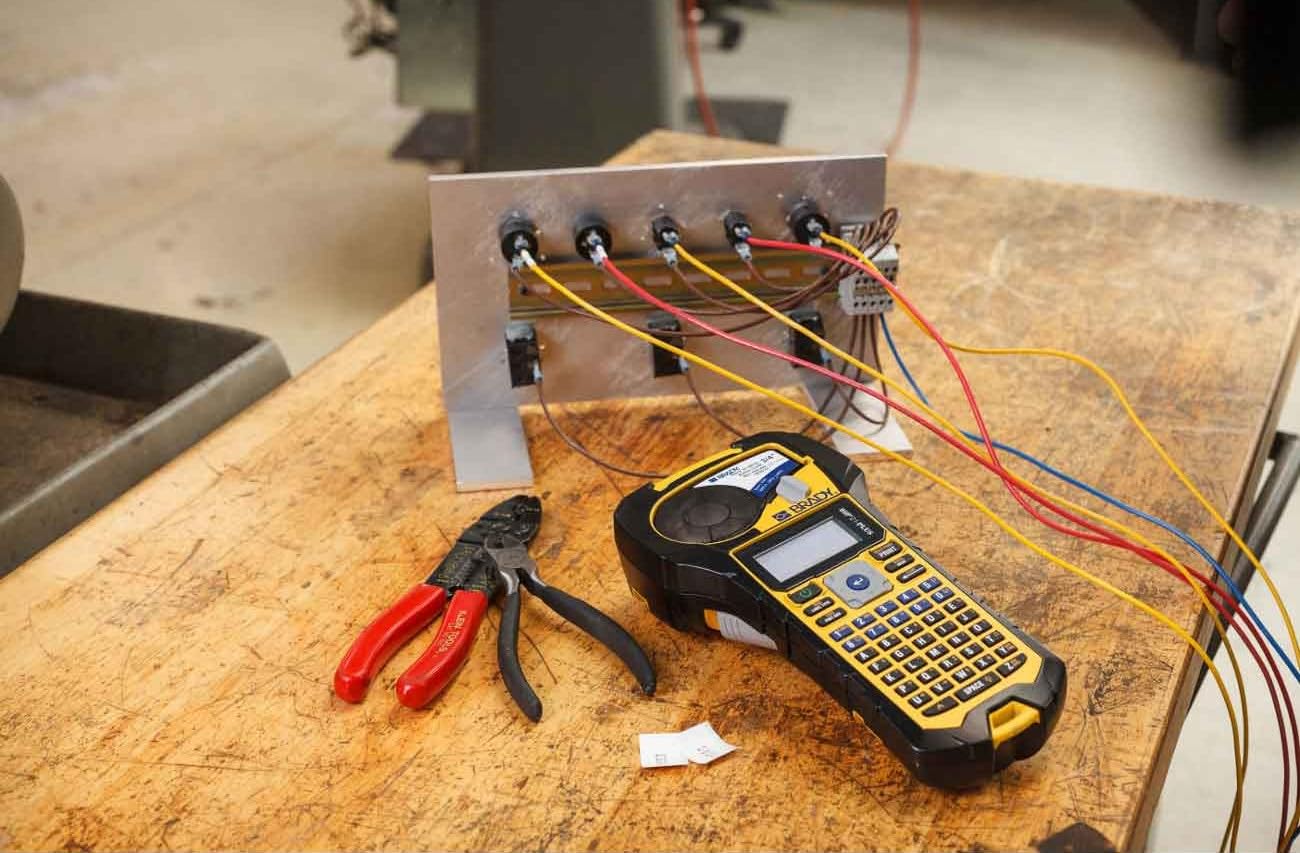 Brady BMP21-PLUS-KIT1 Printer Kit