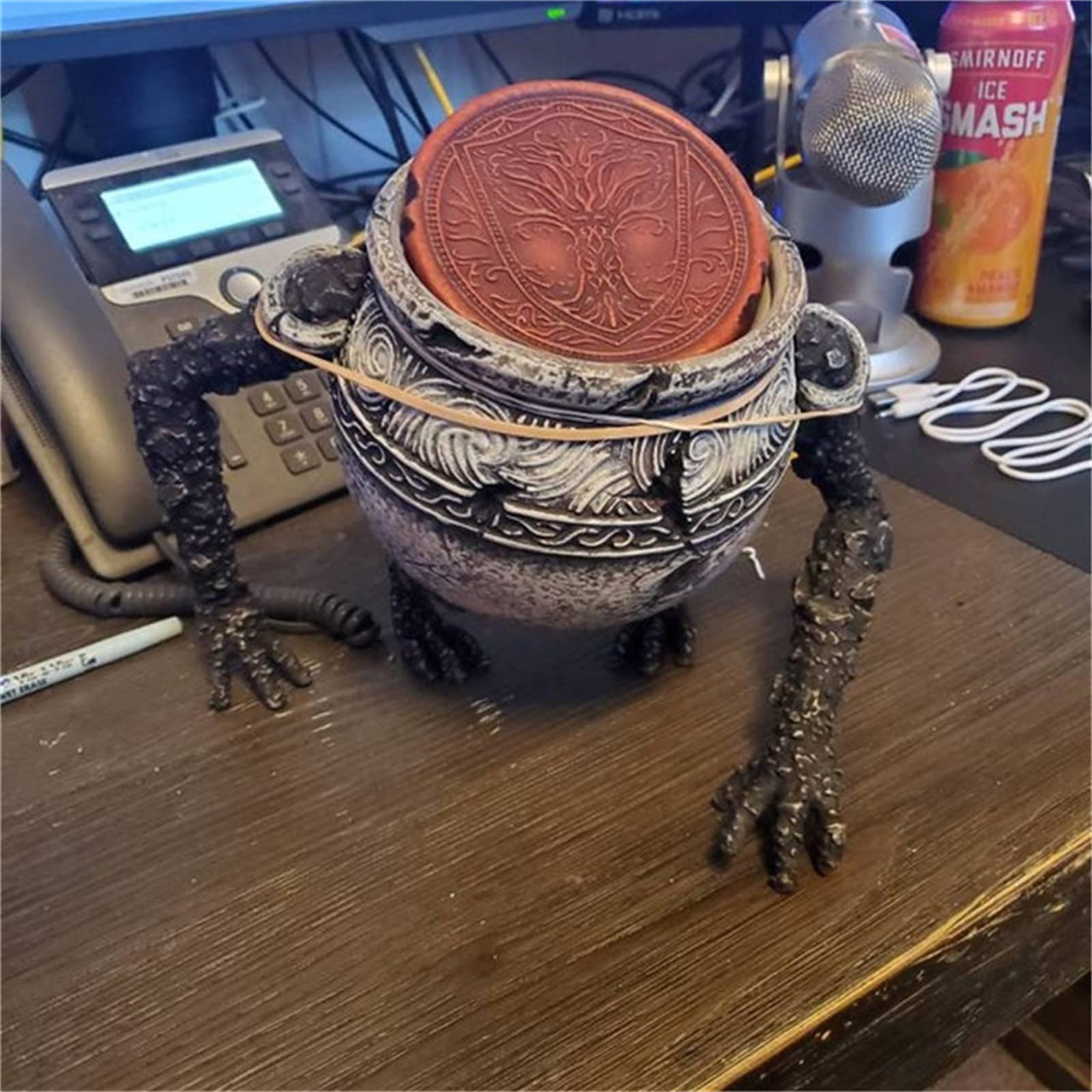 CURAGH Elden Ring Pot Boy Statues, Elden Ring Merch,Elden Ring Figure,with Built-in Color Changing Led Lights,Elden Ring Game Fans Collection, Best Gift for Game Lovers