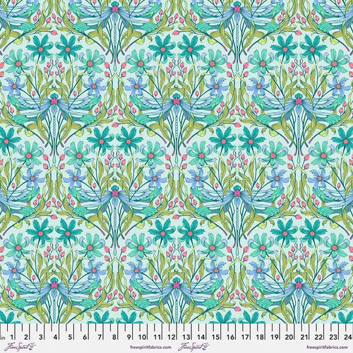 Moon Garden Fat Eighth Bundle (17 Pieces) by Tula Pink for Free Spirit 9 x 21 inches (22.86 cm x 53.34 cm) Fabric cuts DIY Quilt Fabric