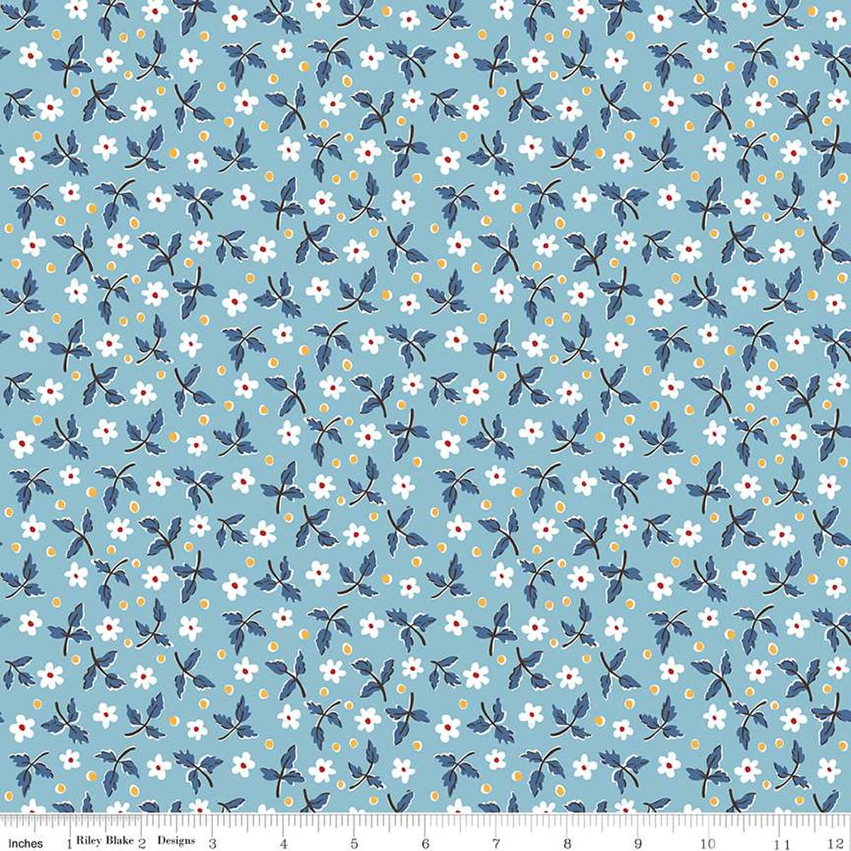 Prairie Fat Eighth Bundle (46 Pieces) by Lori Holt for Riley Blake 9 x 21 inches (22.86 cm x 53.34 cm) Fabric cuts DIY Quilt Fabric