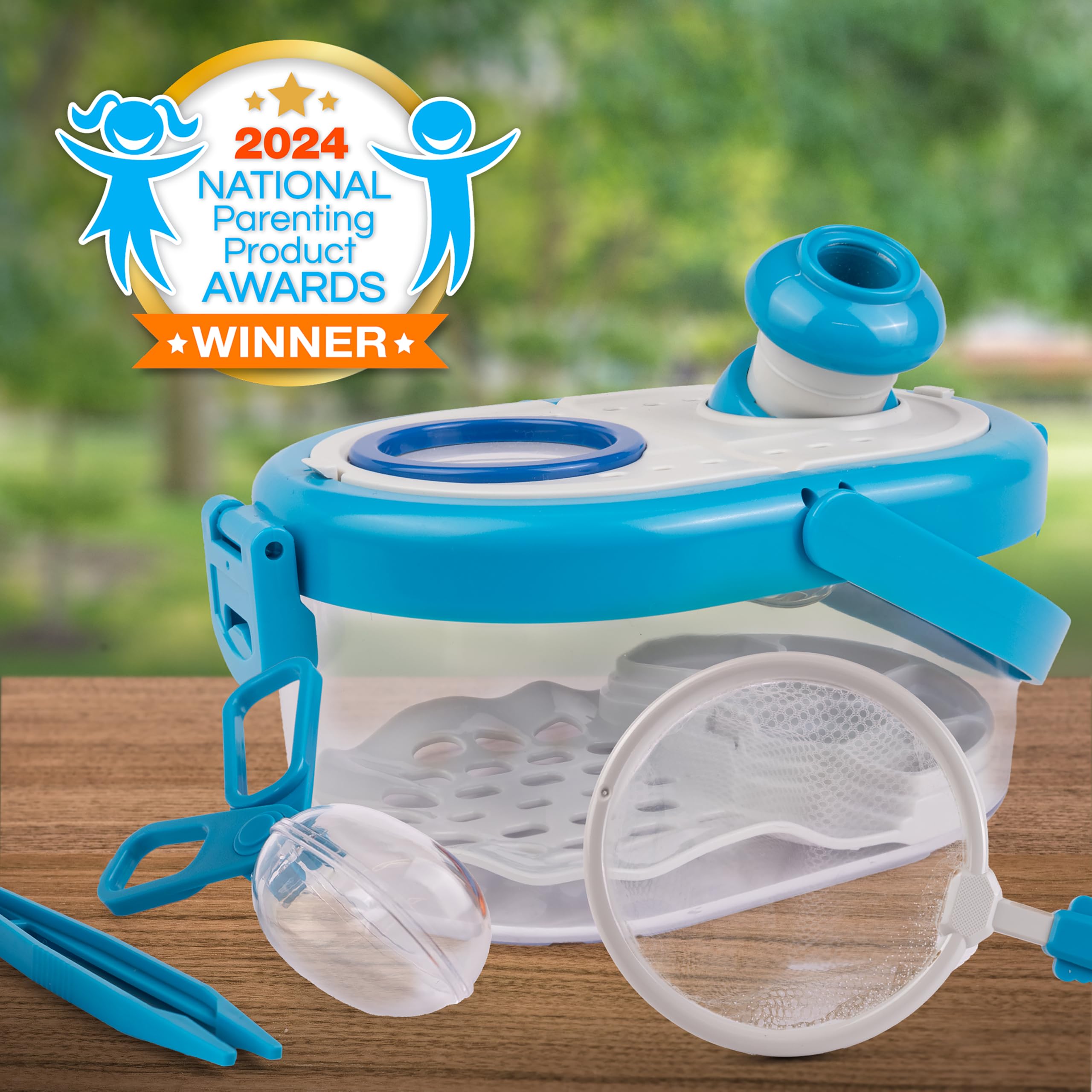 NATIONAL GEOGRAPHIC Bug Catcher Kit for Kids - Kids Bug Habitat with Magnified Viewer, Bug Catcher, Tweezers & Learning Guide, Insect Habitat, Outdoor Toys, Kids Bug Catching Kit, Bug Cage, Bug Box