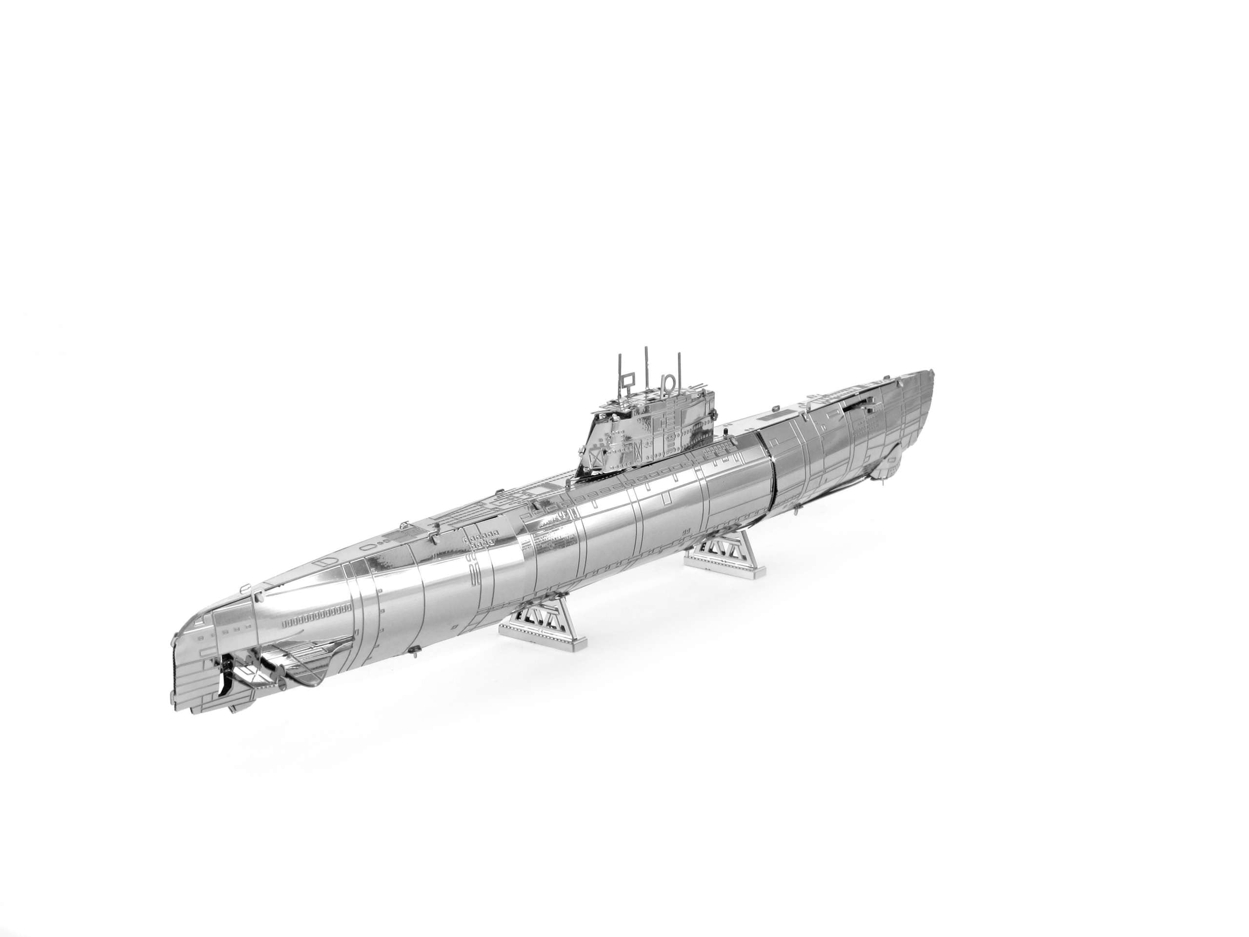 Metal Earth German U-Boat Type XXI 3D Metal Model Kit Fascinations