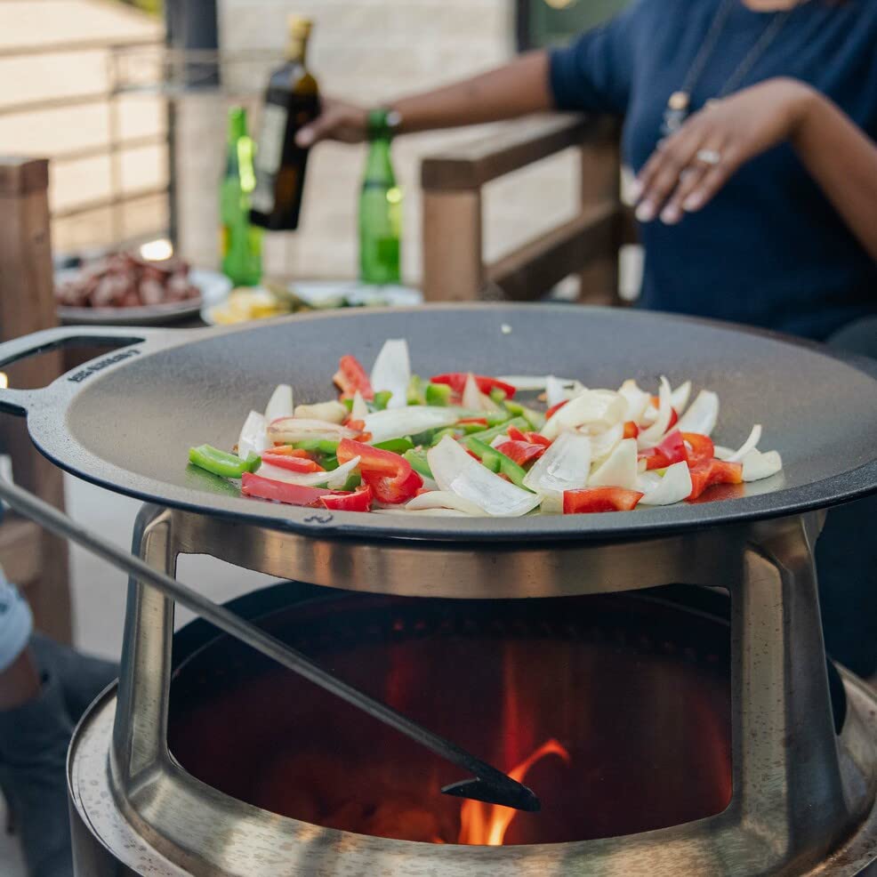 Solo Stove Ranger Cast Iron Wok Top, Stir Fry Pan, Cooktop for Ranger fire pit, Fireplace accessory, Cooking surface: 14.75", Depth: 2", Weight: 12.5 lbs