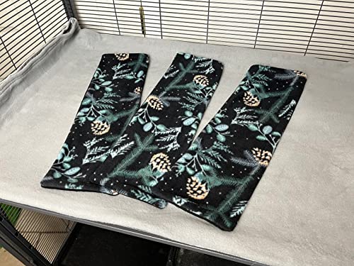 7-piece Cage Liner Set Midwest Double Critter/Ferret Nation “Winter Pinecones Black" for Rats, Sugar Gliders, Ferrets, Chinchillas
