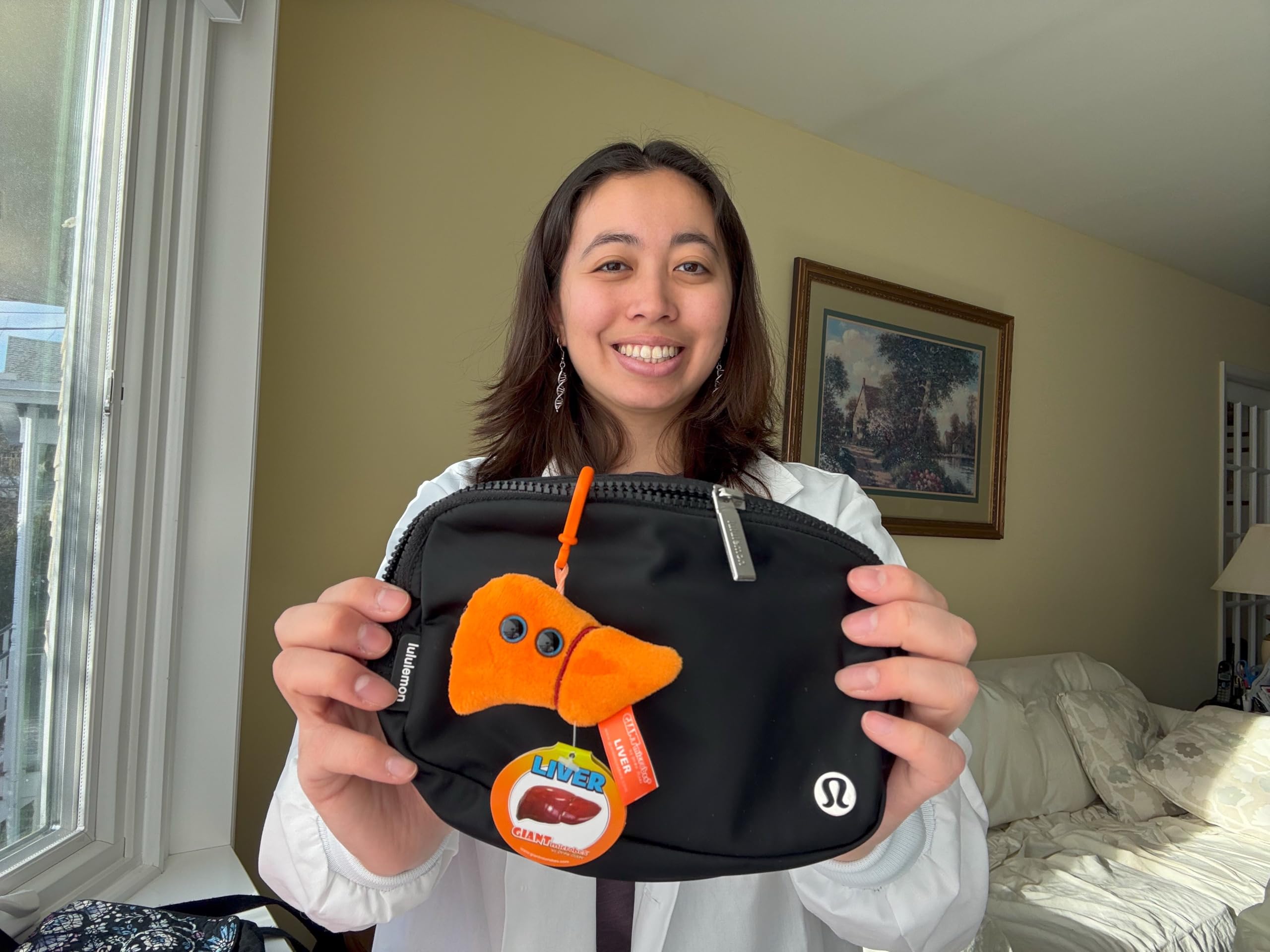 GIANTmicrobes Liver Plush Keychain β Anatomical Organ Toy, Get Well Gift for Post-Surgery or Illness, Unique Gift for Students, Educators, Doctors, Public Health Experts and Scientists
