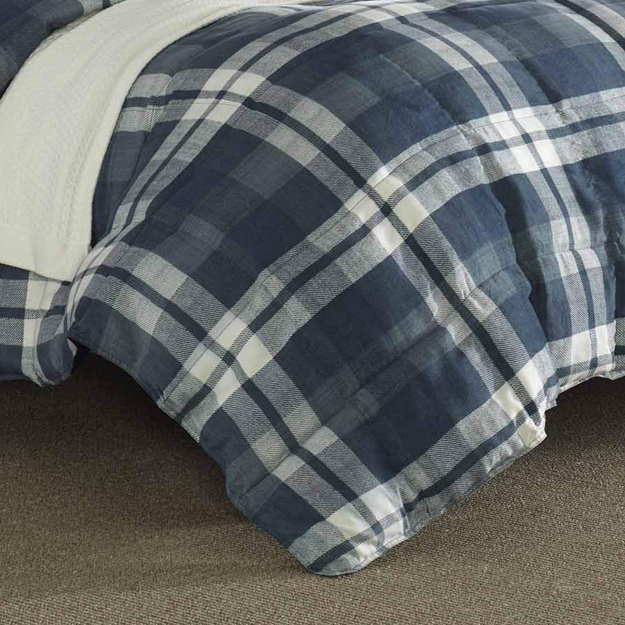 Nautica - Queen Sheets, Cotton Sateen Bedding, 400 Thread Count, Silky Smooth & Wrinkle Resistant (Regatta White, Queen) Home | Crossview Collection | Ultra Soft & Cozy Microsuede