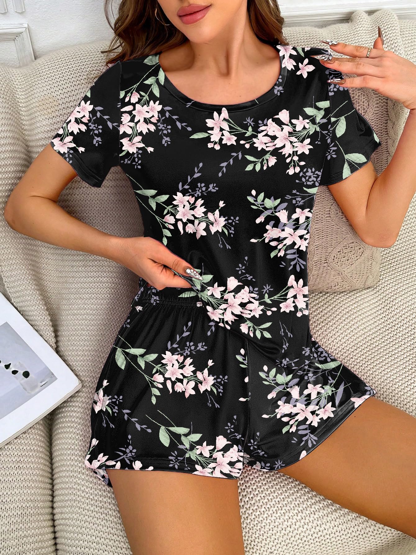Ekouaer 2 Pack Pajamas Short Sleeve Top with Shorts Sets Comfy Pjs Lounge Sets Sleepwear for Women Pink Star/Black Floral Large