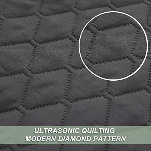 Exclusivo Mezcla Ultrasonic Reversible 3 Piece King Size Quilt Set with Pillow Shams, Lightweight Bedspread/Coverlet/Bed Cover - (Grey, 92"x104")