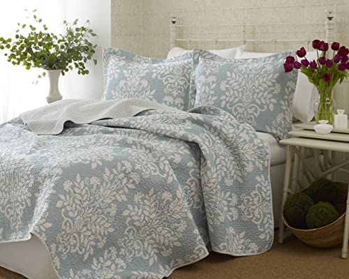 Laura Ashley - Rowland Collection - Quilt Set - 100% Cotton, Reversible, All Season Bedding with Matching Shams, Pre-Washed for Added Comfort, King, Blue