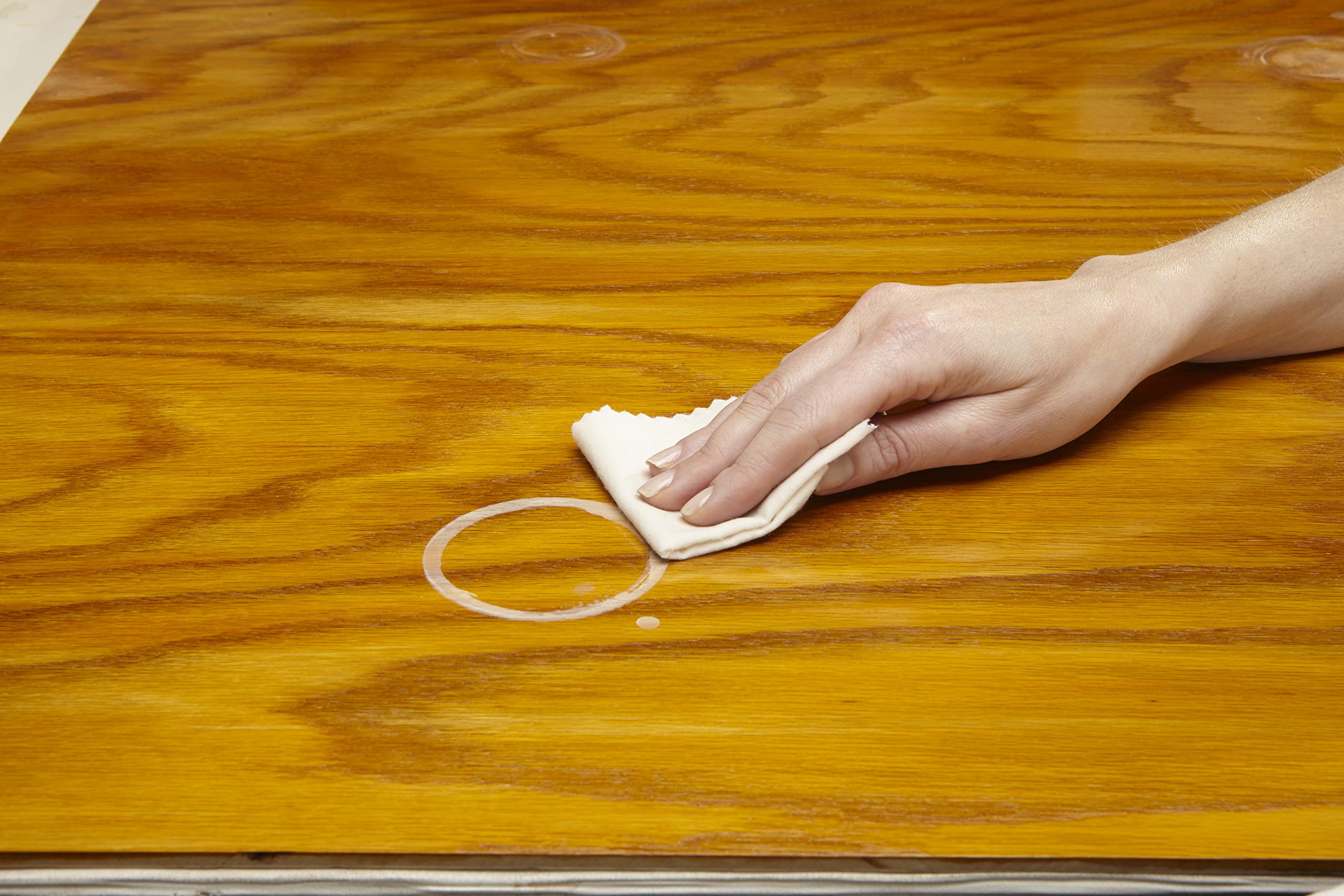 Guardsman Water Mark Remover Cloth - Erase White Rings & Haze Caused By Moisture and Heat - Reusable - 405200