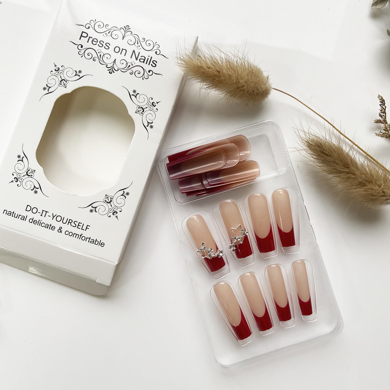 LLAOIMB French Square False Nails, 24pcs Red Acrylic Press on Nails with Star Designs, Full Cover Glossy Glue on Nails for Women