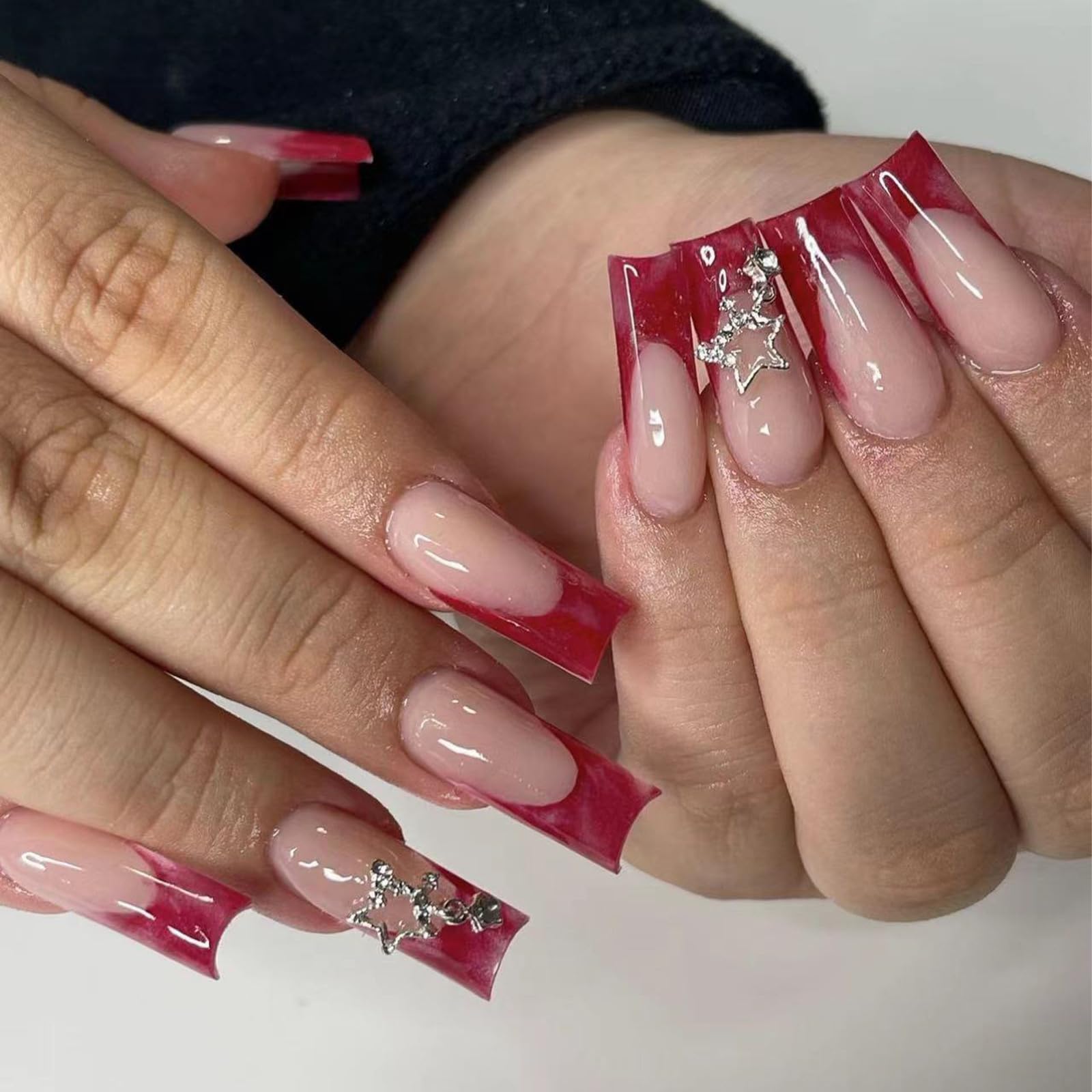 LLAOIMB French Square False Nails, 24pcs Red Acrylic Press on Nails with Star Designs, Full Cover Glossy Glue on Nails for Women
