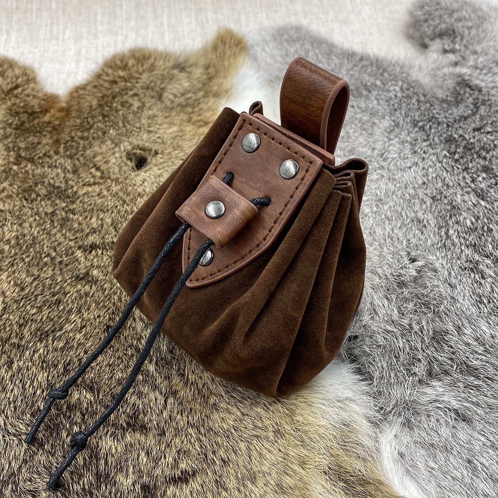 HiiFeuer Vintage Medieval Faux Leather Drawstring Pouch, Middle Ages Portable Coin Purse, Rivets Belt Pouch Dice Bag For LARP Ren Faire (Brown A)