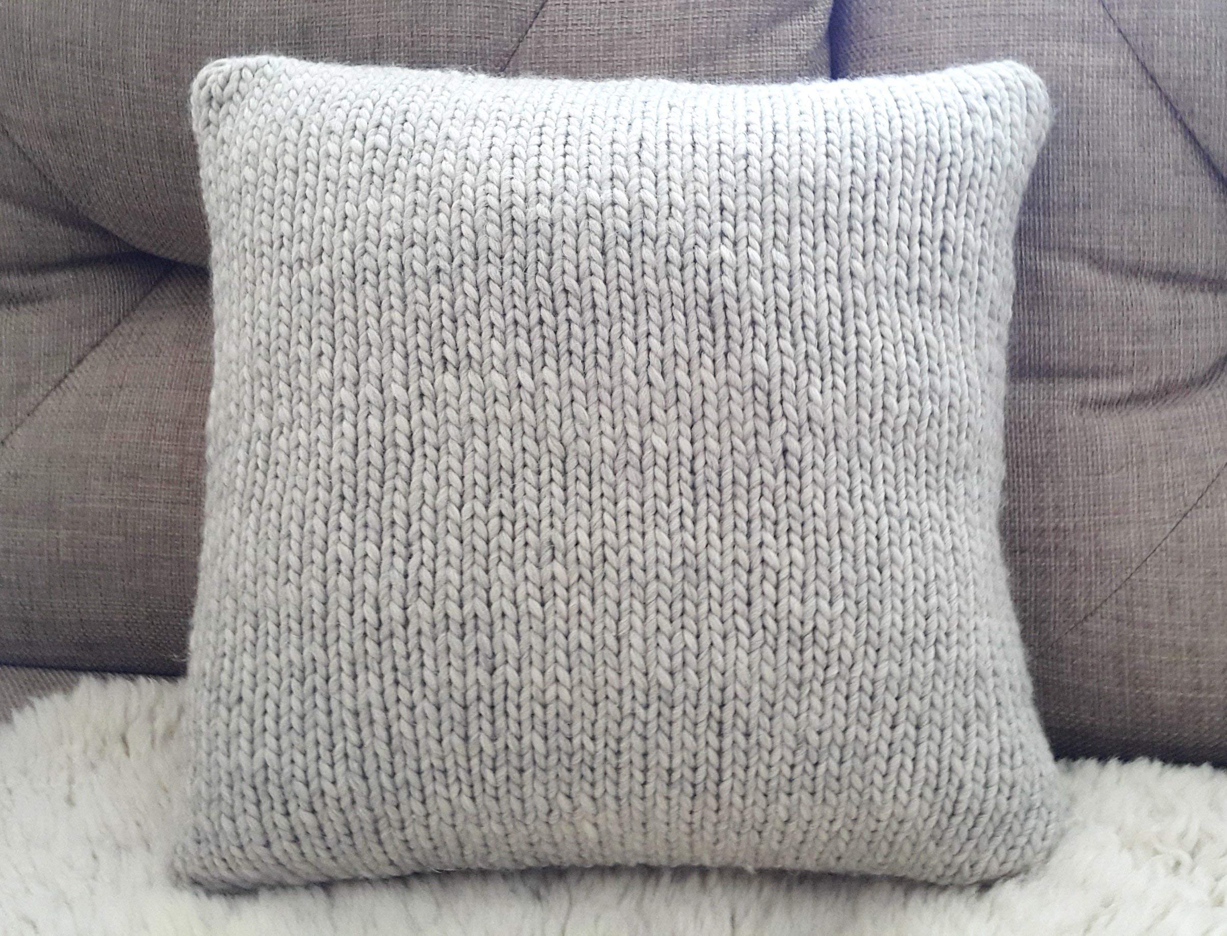 Merino Wool Cushion, Hand Knit Pillow Knitted Pillow Knitted White Ggrey Roving Yarn Square Handmade 16.5 x16.5 inches