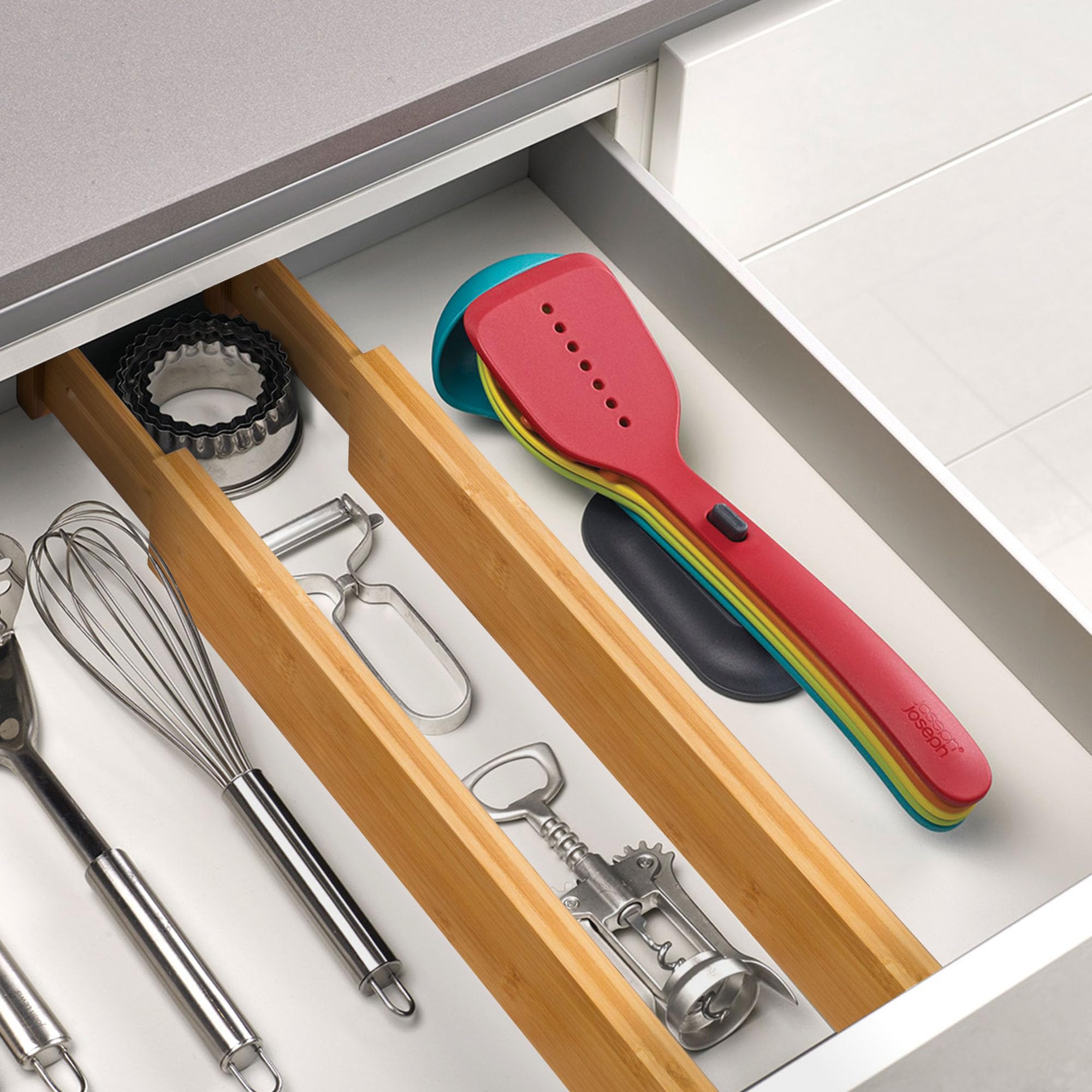Bamboo Silverware Drawer Organizer Kithchen, Cutlery Tray with Dividers,Adjustable Drawer Organizer