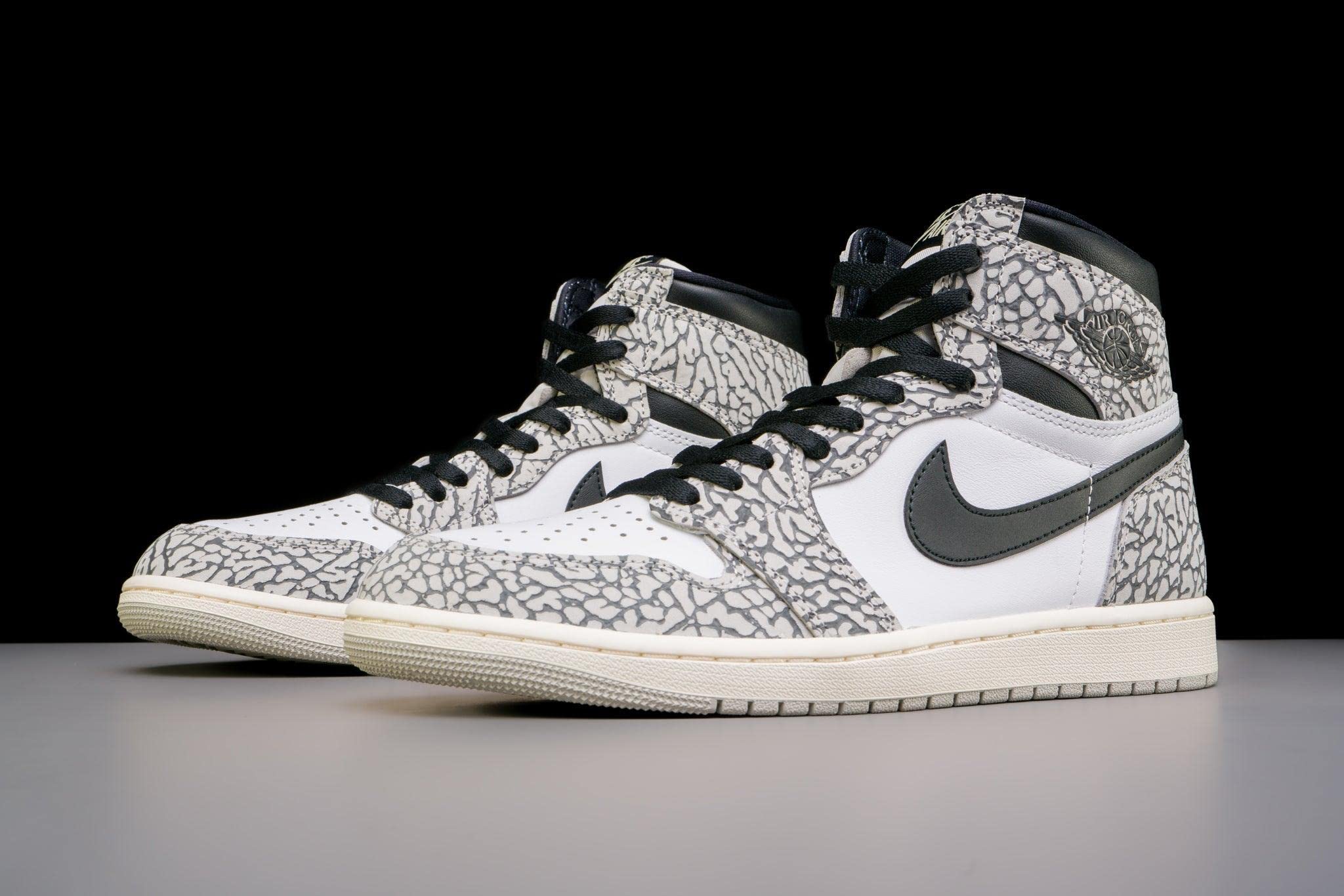 [DZ5485-052] Mens Air Jordan RETRO 1 HIGH OG 'WHITE CEMENT'