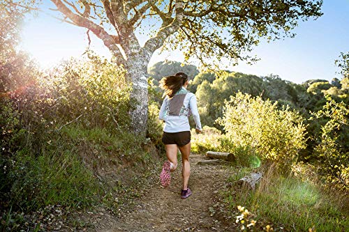 CamelBak Women’s Zephyr Running Hydration Vest – Body Mapping Technology – 34 oz