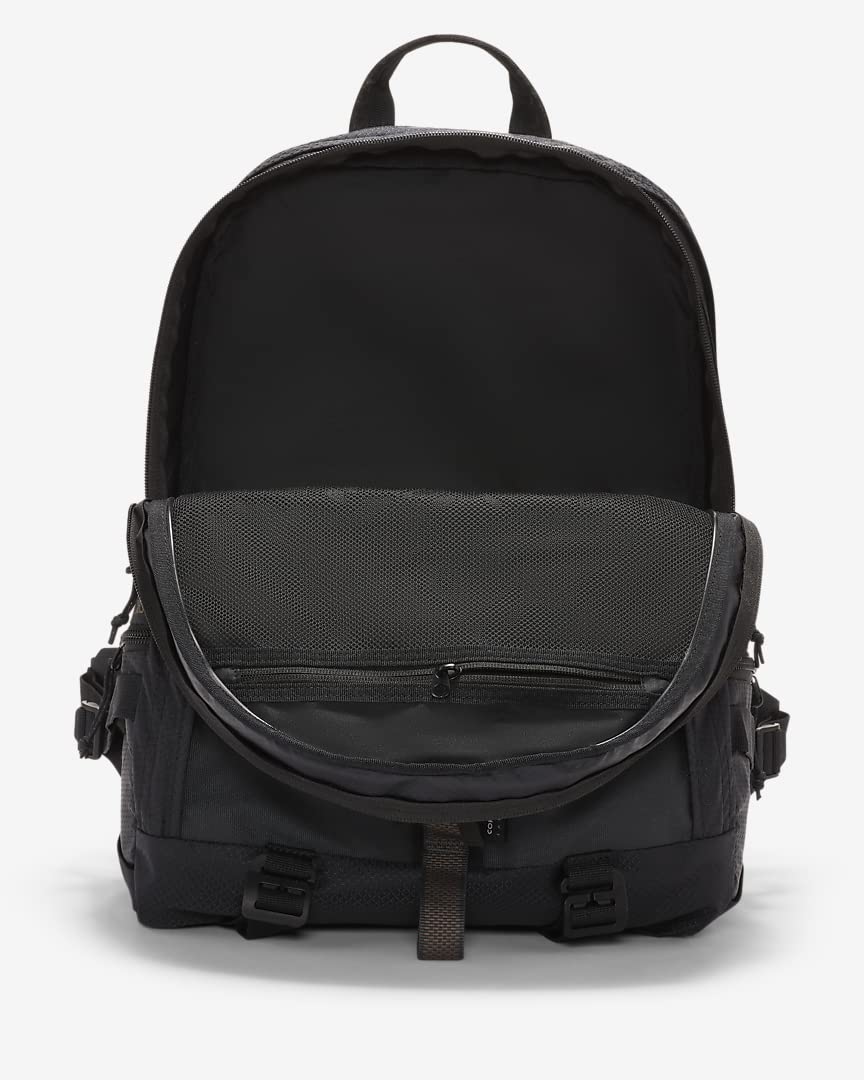 Nike ACG Karst Backpack 29 L (Black/Dark Smoke Grey/Ironstone, One Size)