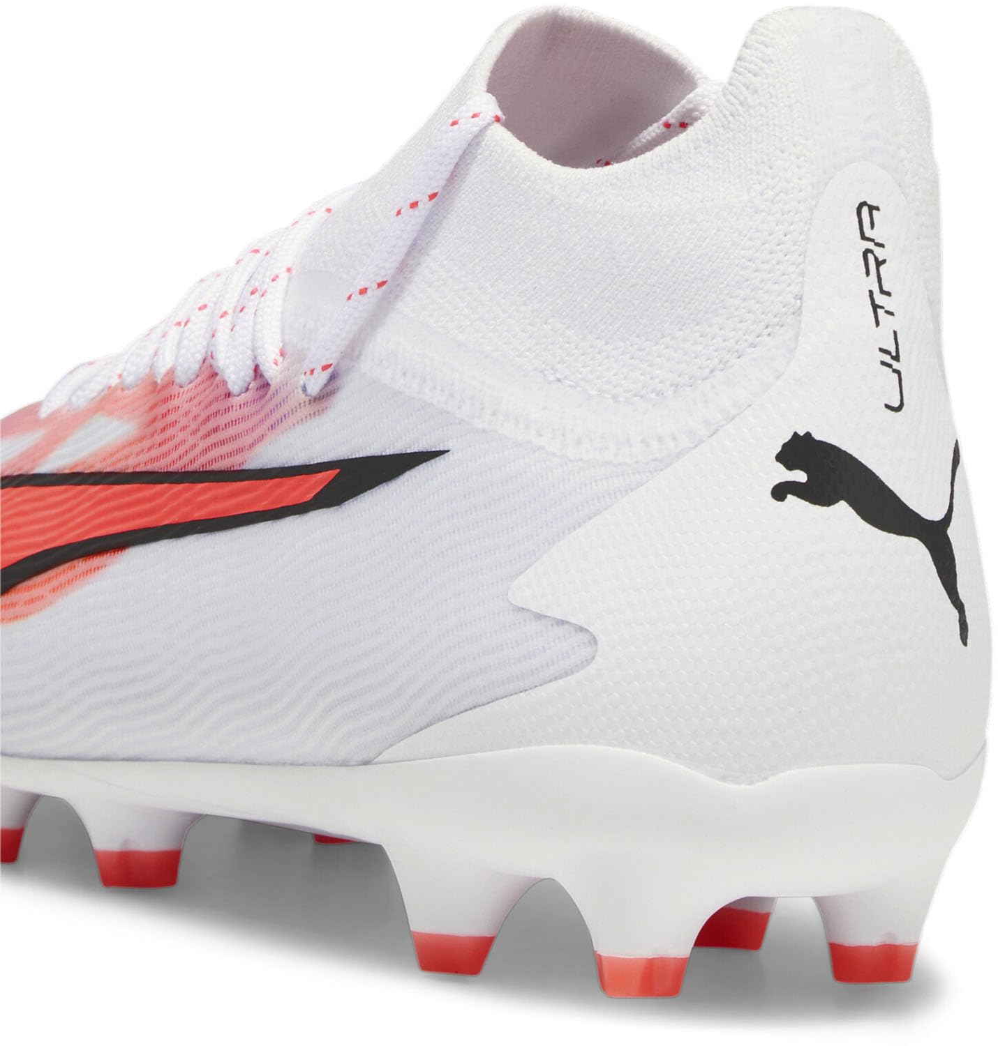 PUMA Ultra Pro Firm Ground/Artificial Ground (Little Kid/Big Kid) Puma White/Puma Black/Fire Orchid 2 Little Kid M
