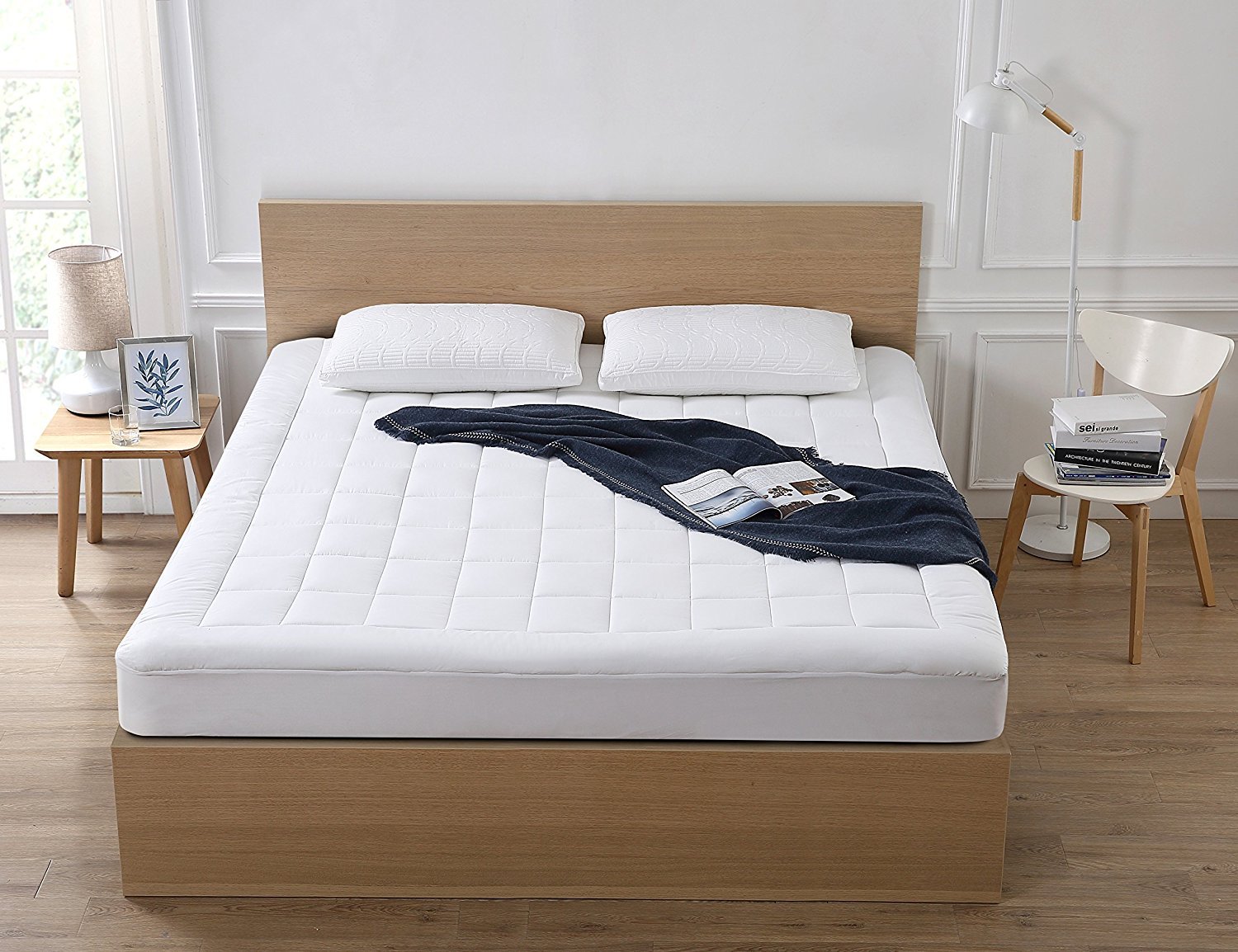 Queen Mattress Pad Cover Cooling Mattress Topper Pillow Top with Down Alternative Fill (8-21β Fitted Deep Pocket Queen Size)