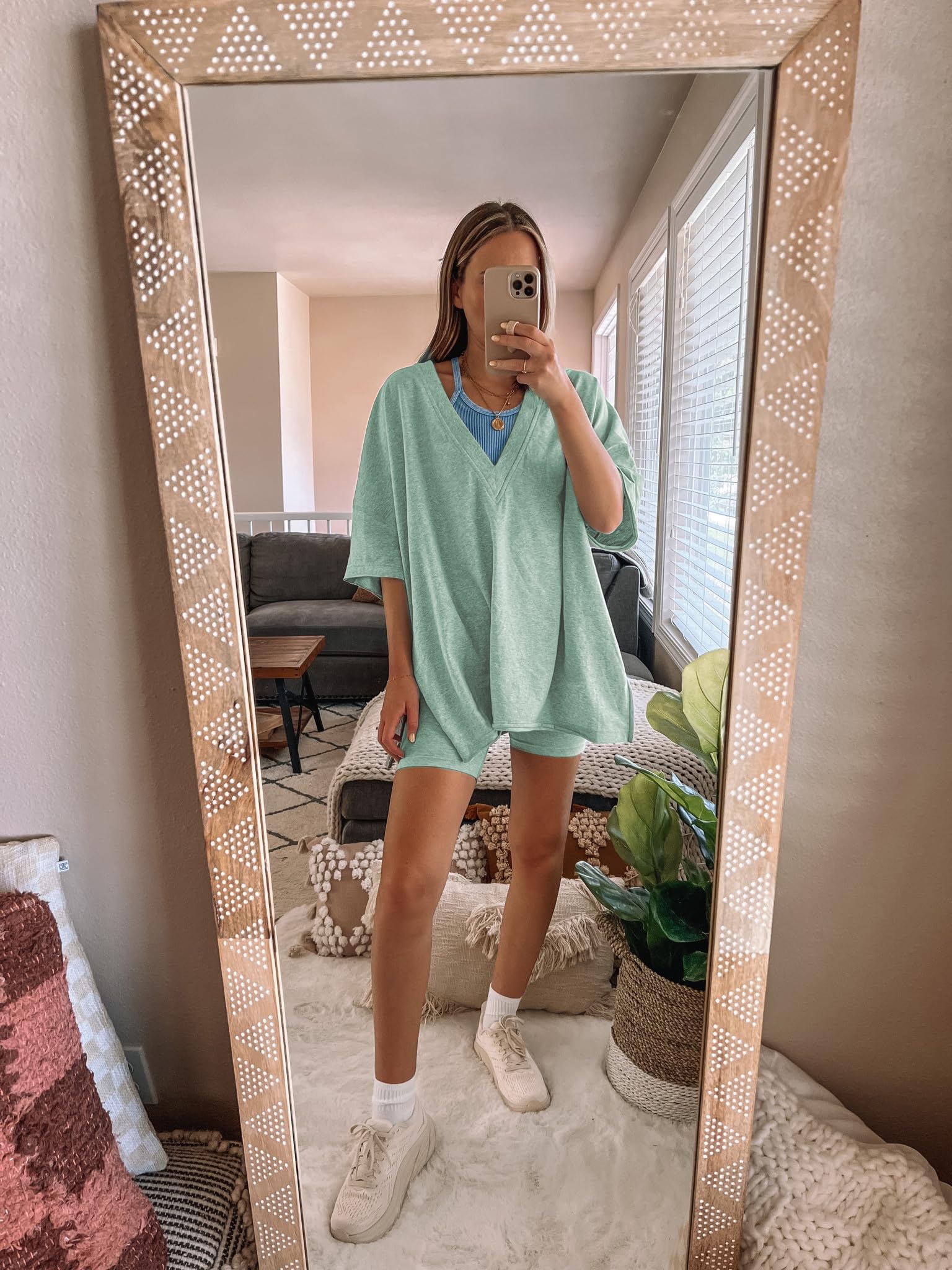 Ailoqing 2 Piece Outfits for Women Summer Oversized V Neck T Shirt Biker Short Sets Hot Shot Reversible Set(LightTeal-L)