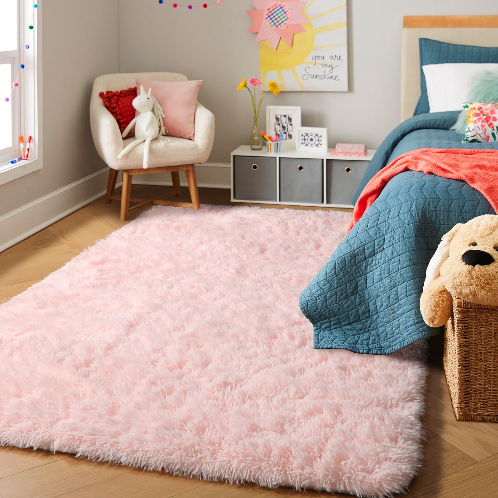 PAGISOFE Pink Rugs for Girls Bedroom 4x6 Ft Fluffy Cute Girls Room Decor Aesthetic Area Rug Kawaii Baby Nursery Rug Plush Playroom Rug Shag Teen Girls Rug Thick Fur Dorm Rug Living Room Carpet