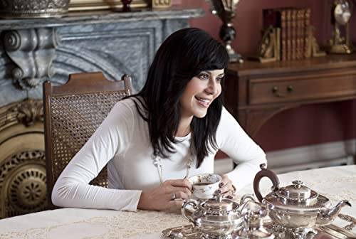 Good Witch Collection, The
