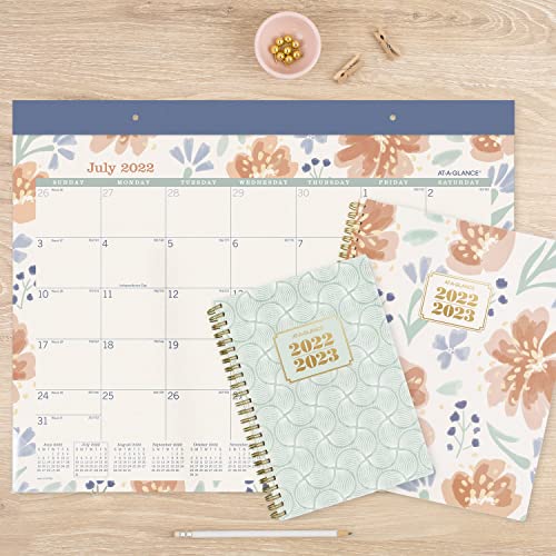 AT-A-GLANCE 2022-2023 Planner, Weekly & Monthly Academic, 8-1/2" x 11", Large, Badge Floral (1613F-905A)
