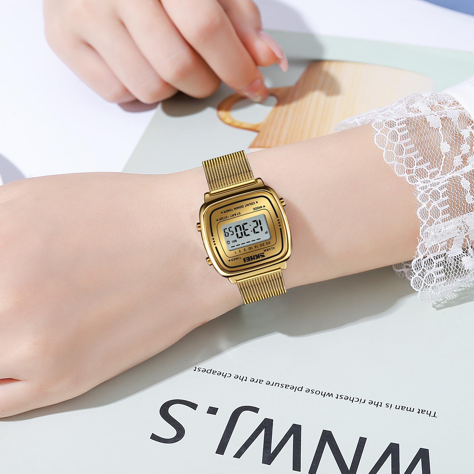 MASTOP Women's Digital Watches Ultra-Thin Gorgeous Simple Petite Wrist Watches Small Dial Mesh Steel Bracelet (Gold)