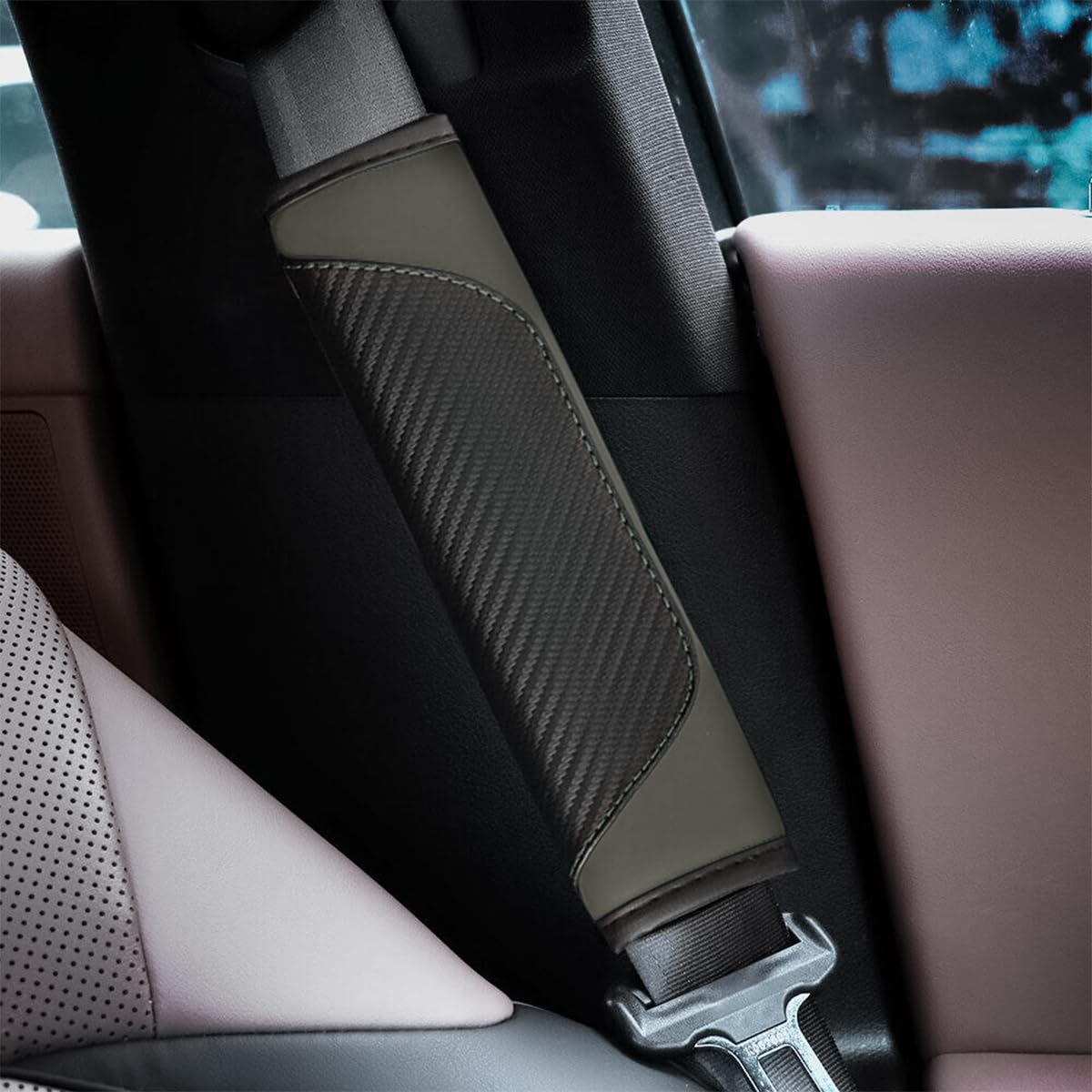 AUCELI 2PCS Car Seat Belt Cover, Carbon Fiber Safety Seatbelt Shoulder Strap Covers, Breathable Leather Soft Harness Pad Protect Your Neck and Shoulder Compatible with Cars