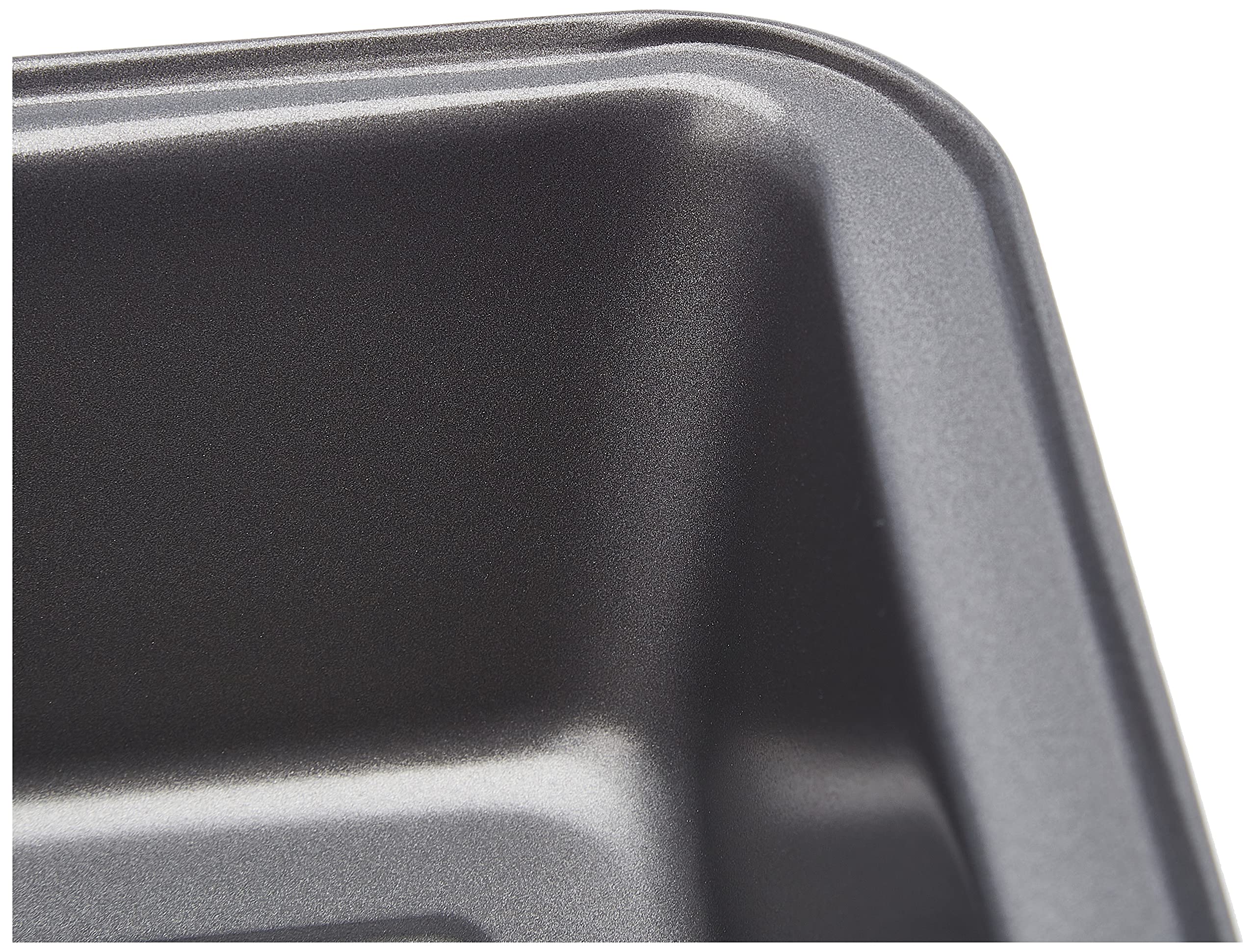 Amazon Basics Baking Bread Loaf Pan, 9.5 x 5 Inch, Set of 2