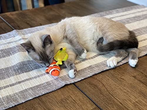 H&K Cat Toy | Clownfish | Plush Cat Toy with Catnip Inside | Funny Realistic Cat Gift | Fun, Durable, and Safe | Huxley & Kent Cat Toys