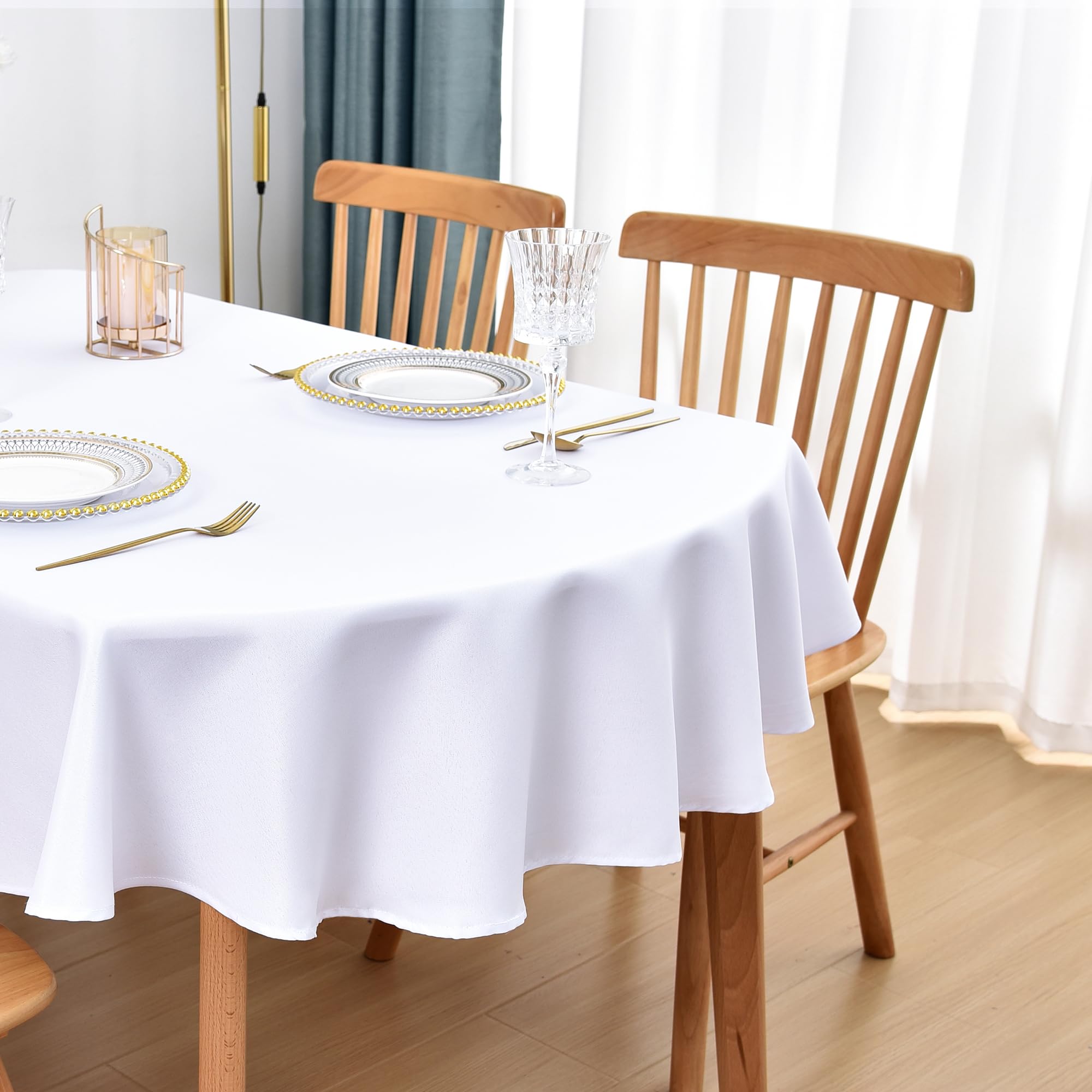Nacuci Oval Tablecloth 60x102 Inch Polyester Fabric Table Cloth Solid White Heavy Duty Table Cover Washable for Dinning Kitchen Home Party