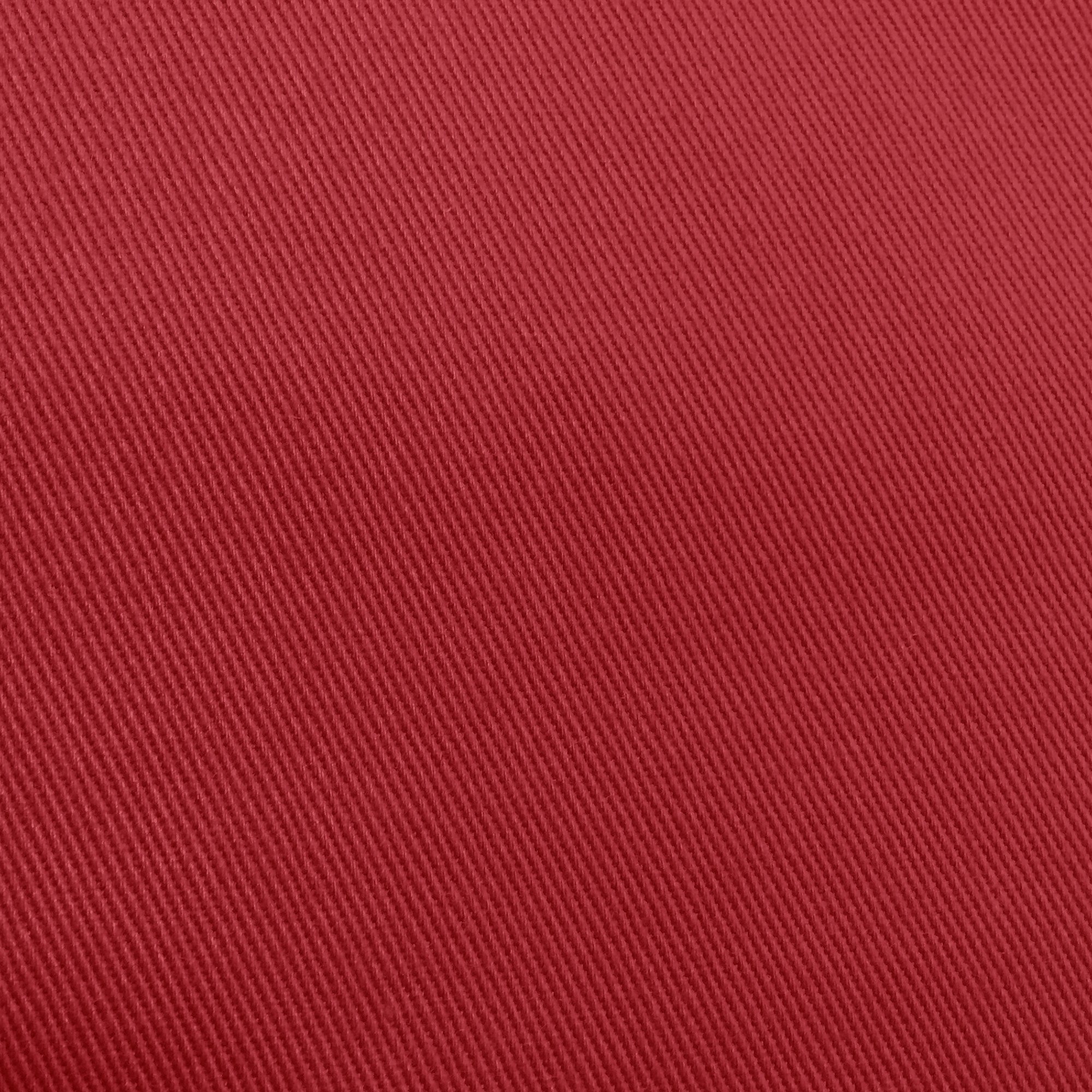 Ultimate Textile Poly-Cotton Twill 52 x 70-Inch Oval Tablecloth Red