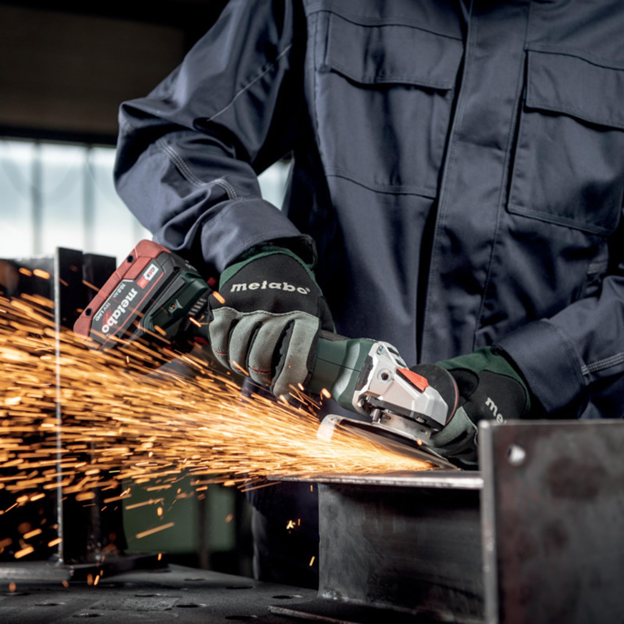 Metabo 18V Cordless 4-1/2-Inch / 5-Inch Angle Grinder Kit | (2) 18V 5.5 Ah Batteries | Brushless | Safety Features: Mechanical Safety Clutch, Brake, Paddle Switch | WPB 18 LT BL 11-125 Quick Kit