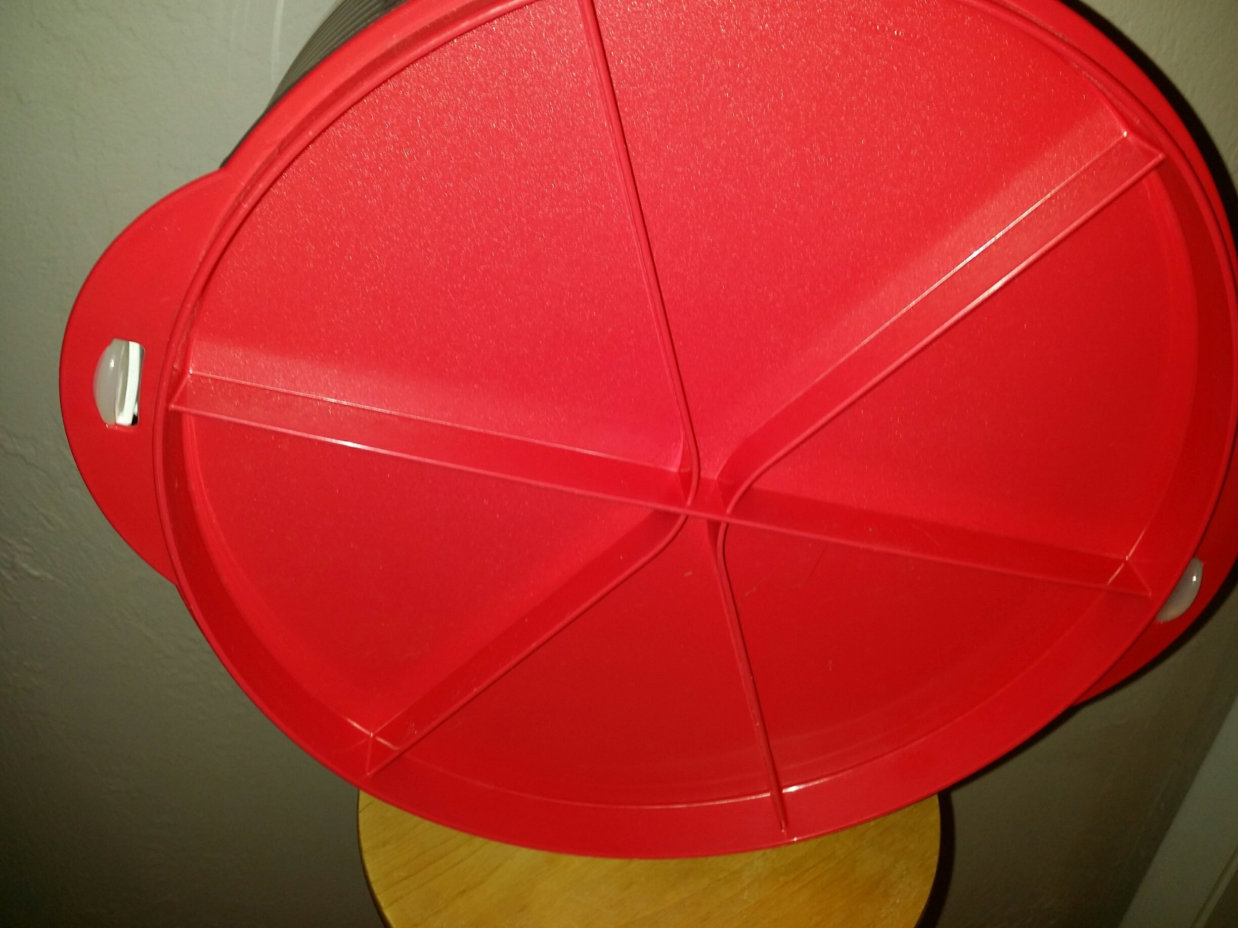 Tupperware Round Cake Taker